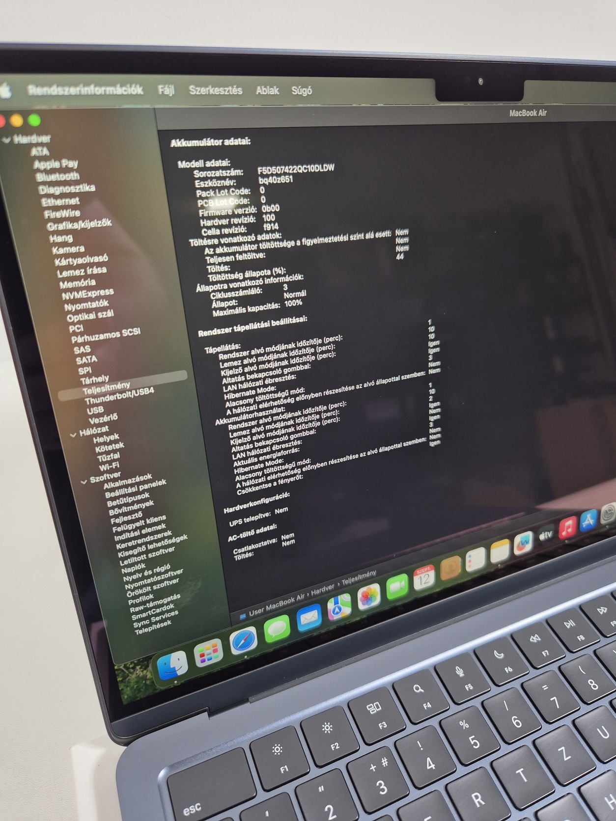 Apple MacBook AIR / M2 / 16GB / 256 GB! BeszámítOK - HardverApró