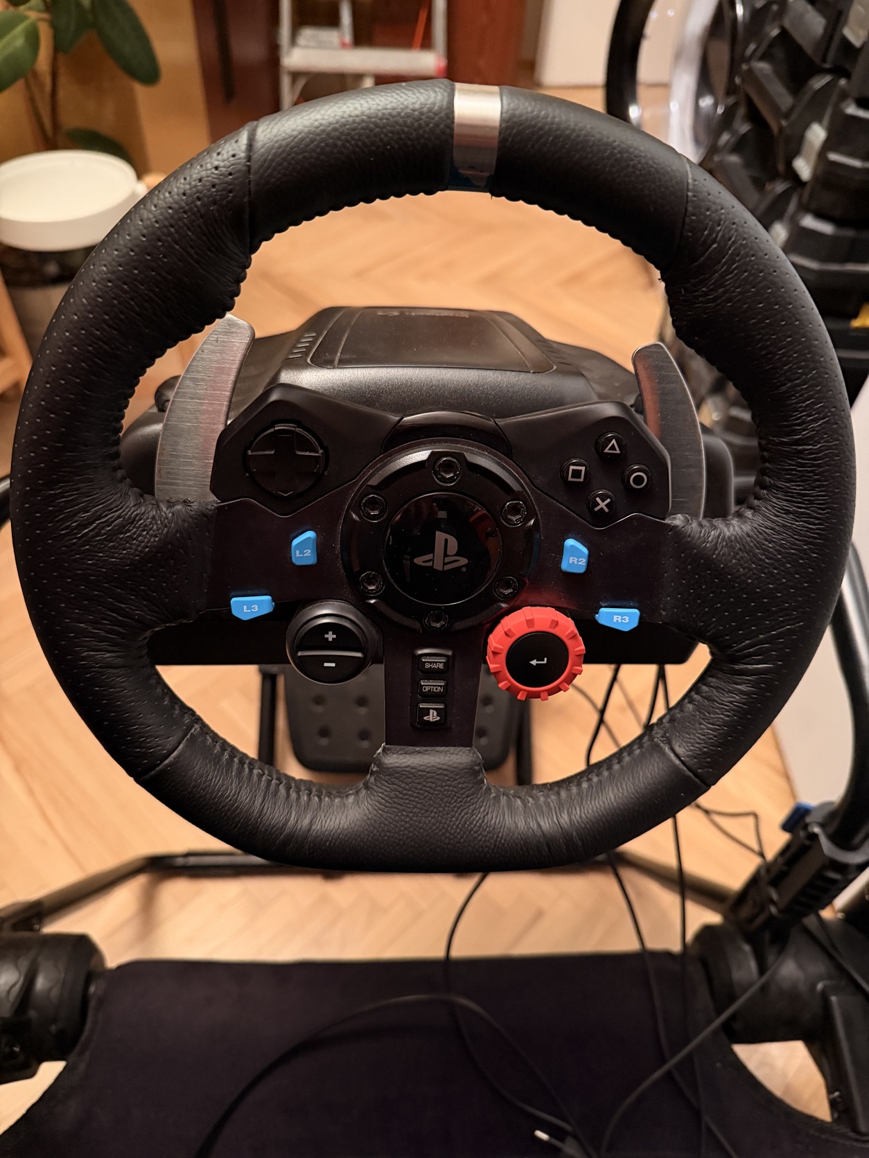 Logitech G27 szimulátor szett + iRacing F-GT Lite ülés komplett rig ...