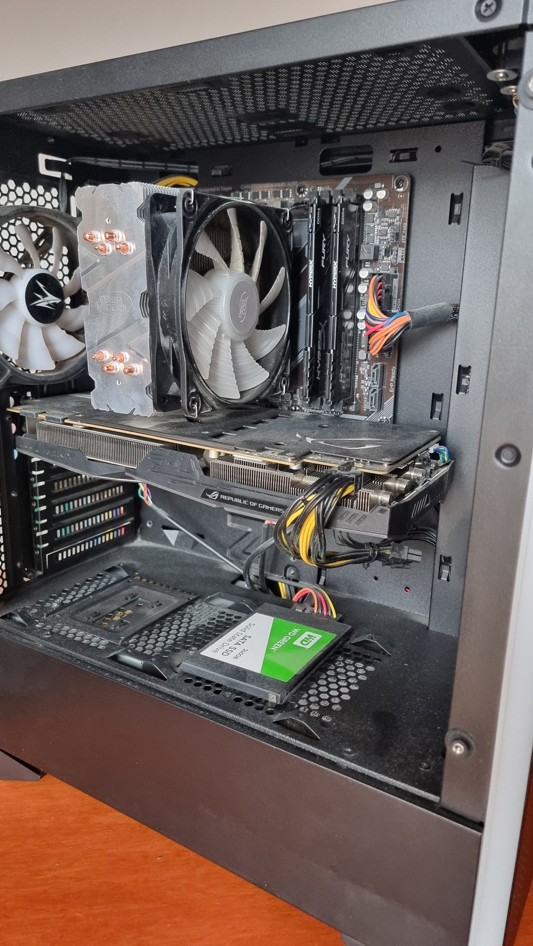 Gamer Ryzen Aorus 16 gb HyperX Fury GTX 1070 Strix Zalman S5 RGB ...