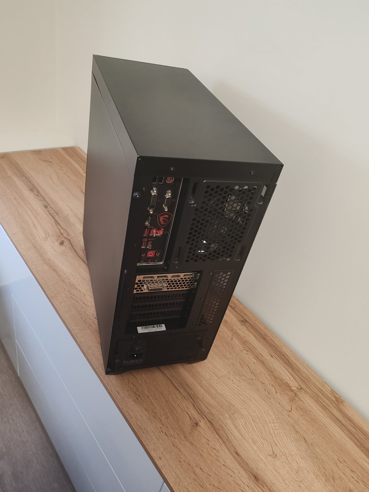 i7-8700 / 16GB / 1080 Ti konfiguráció - HardverApró