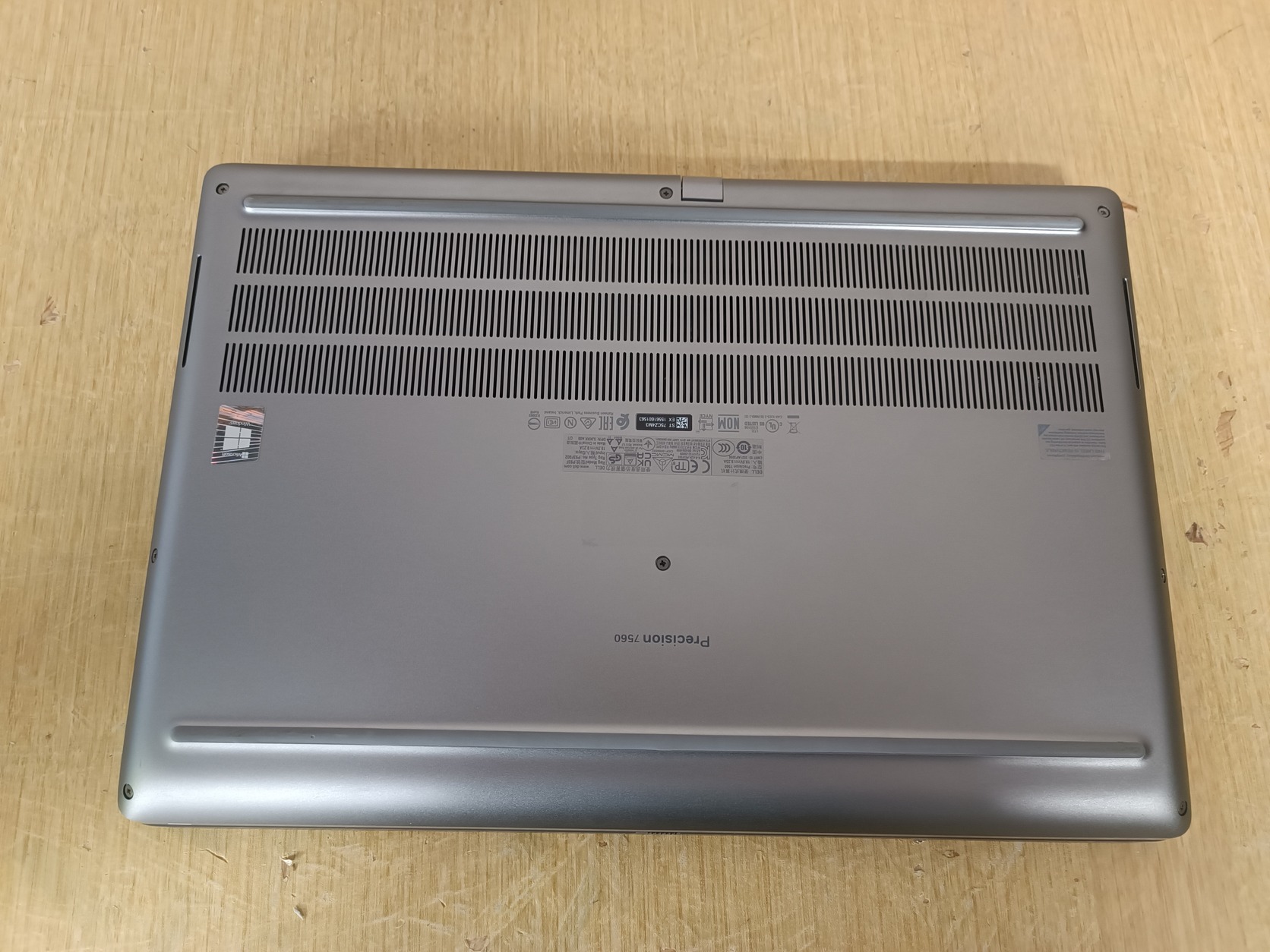 Dell Precision 7560,15.6" FHD,i7-11850H,32GB DDR4,512GB SSD,RTX A3000 ...