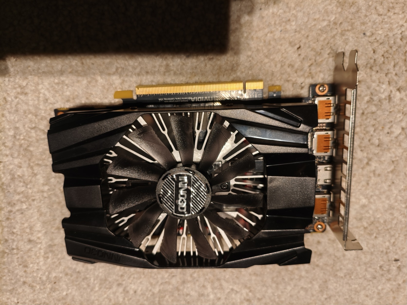 Geforce GTX 1660Ti 6GB (Inno3D, egyventis) tökéletes állapotban eladó ...
