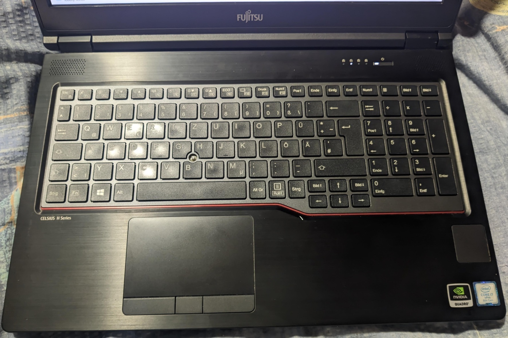Fujitsu Celsius H780 / i7-8750H / Quadro P600 / 16 GB RAM / 512GB SSD ...