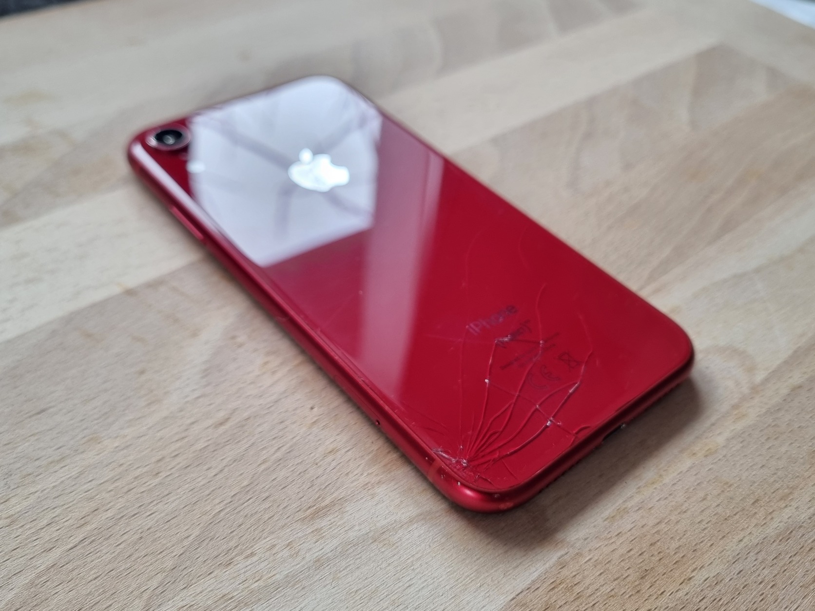 Apple IPhone XR Product Red 128GB 91% akku IOS 16.5 - HardverApró