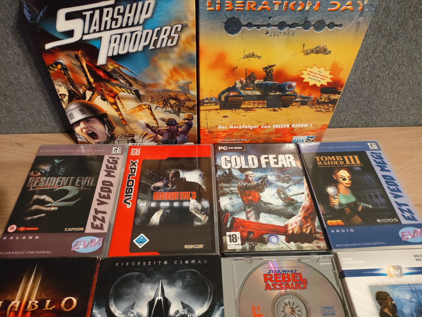 Big box, dvd tokos PC játékok - HardverApró