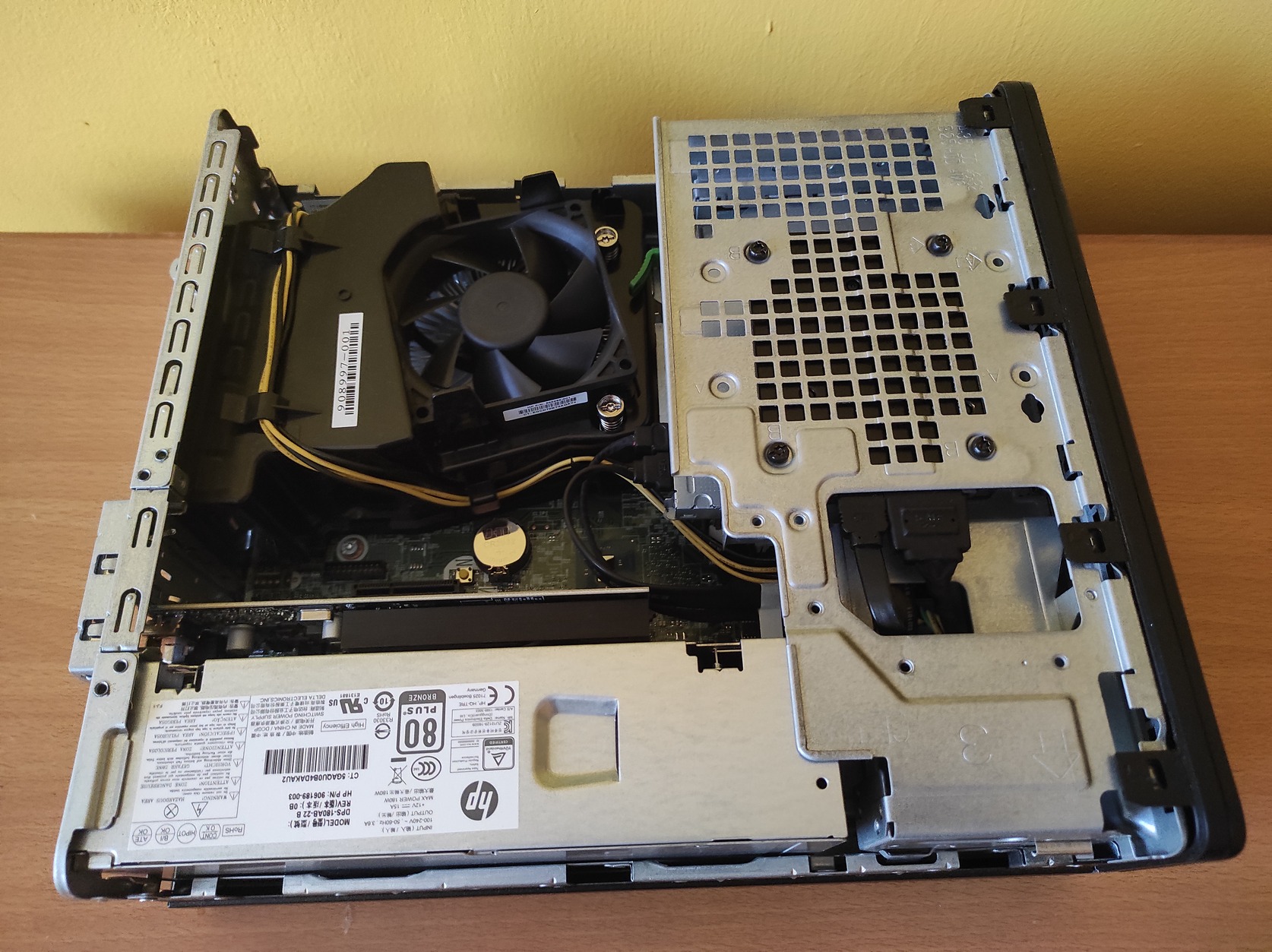 HP ProDesk 400 G4 SFF i5-7500, 16 GB DDR4, 256 GB SSD, GT 1030 GDDR5 ...