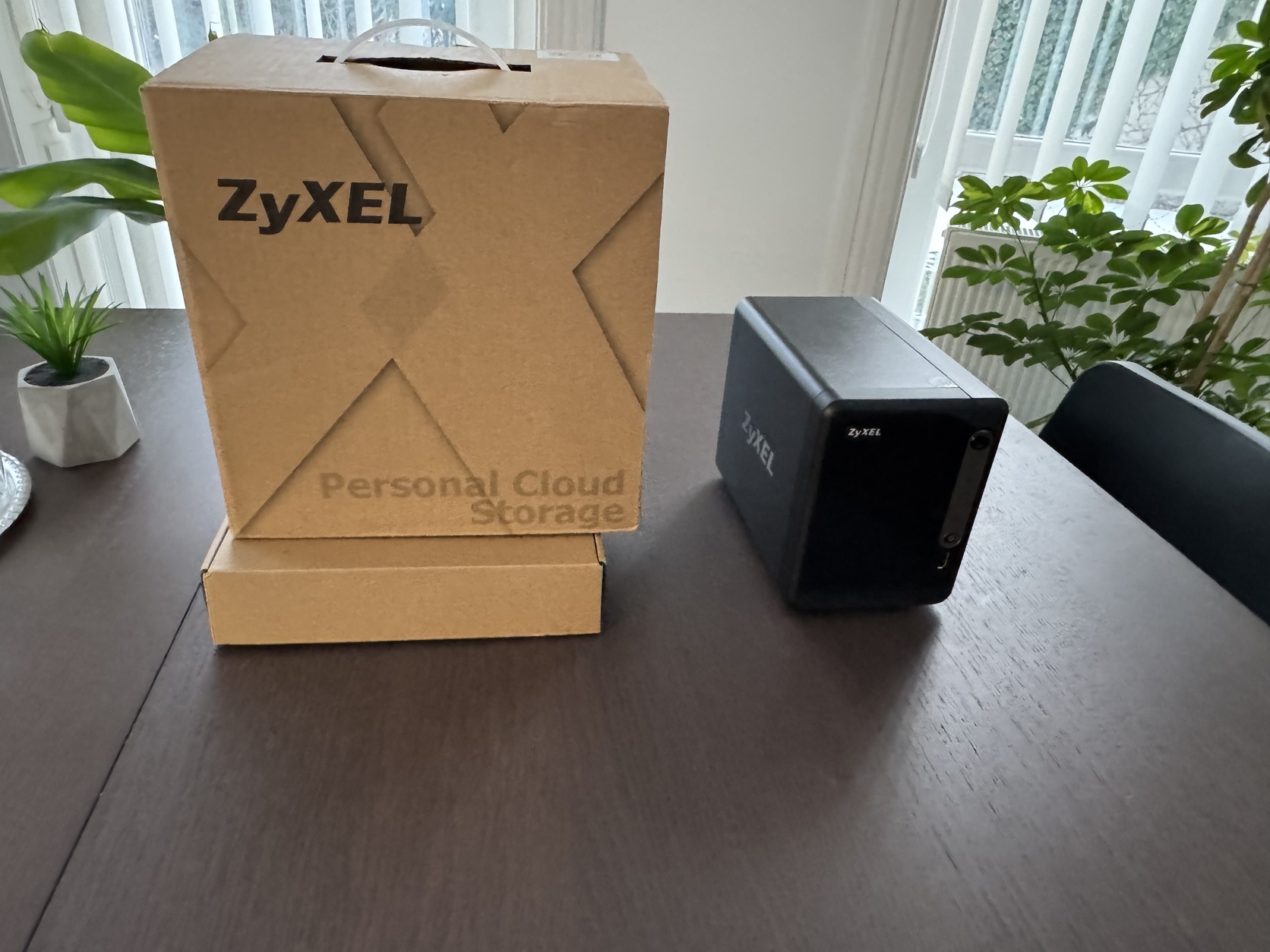 ZyXel NAS326 bontott 1 év garancia - HardverApró