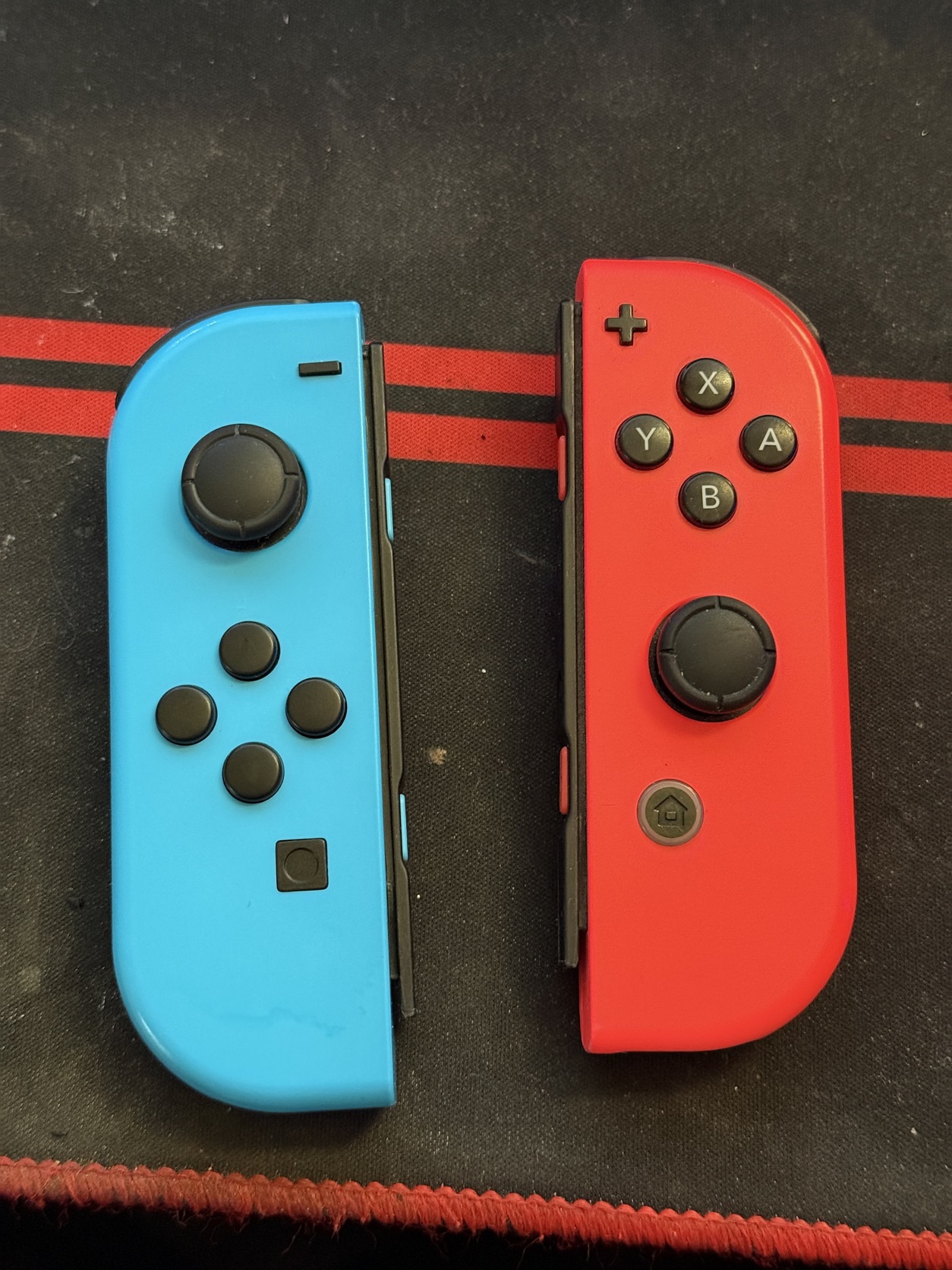 Nintendo Switch Joy-Con Neon Red/Neon Blue - HardverApró