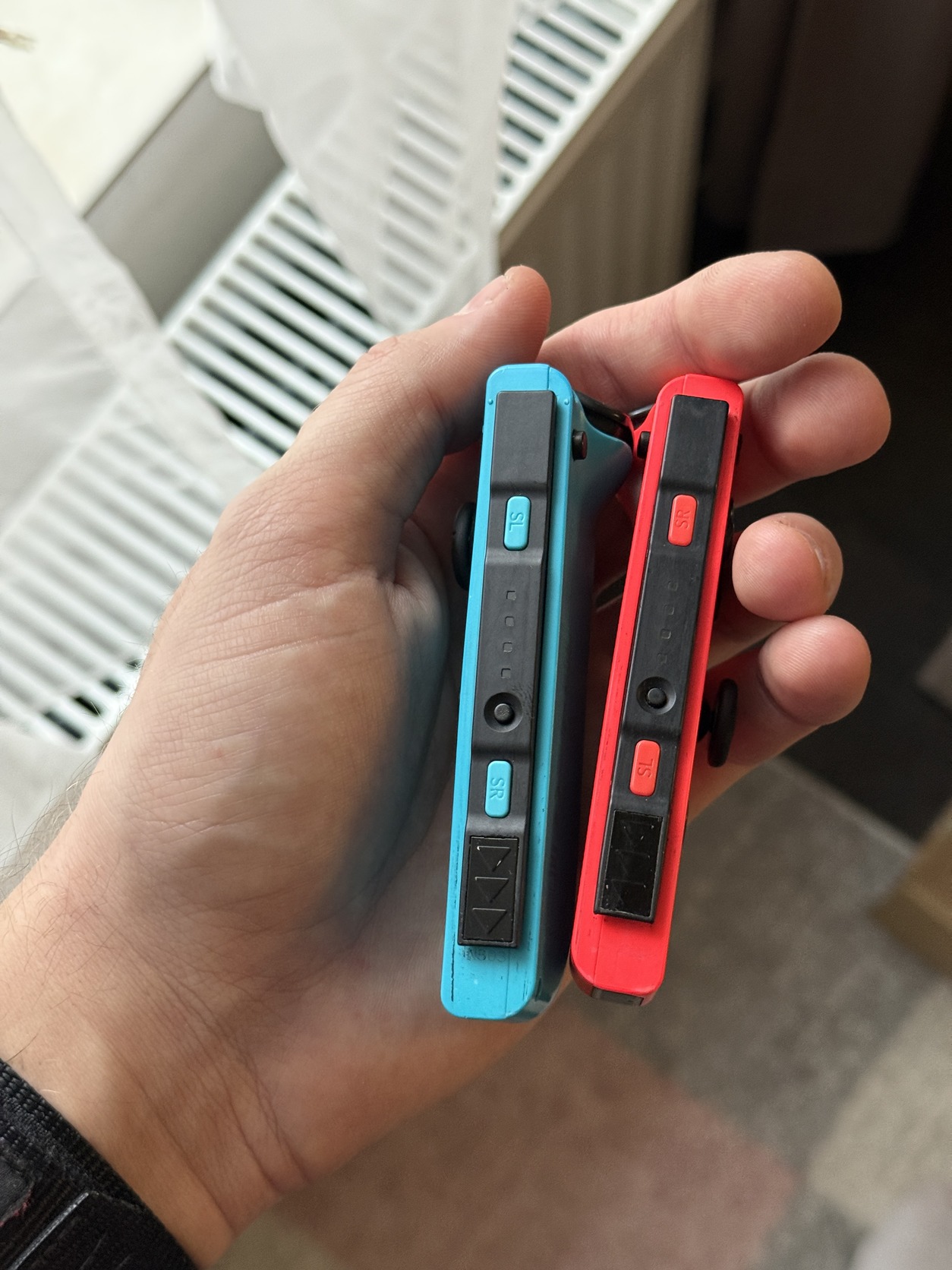 Nintendo Switch Joy-Con Neon Red/Neon Blue - HardverApró