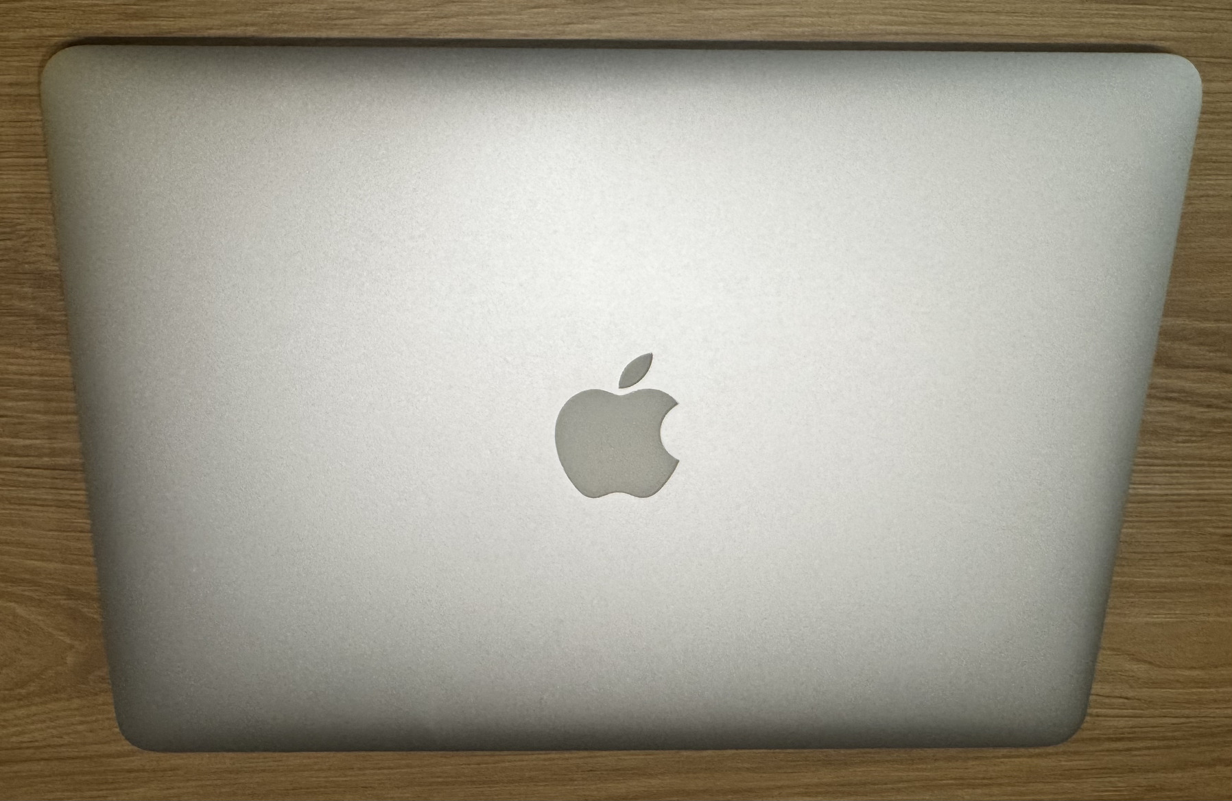 13" MacBook Air (2015 eleje) - 1.6GHz Core i5, 8GB RAM, 128GB SSD megkímélt állapot - HardverApró