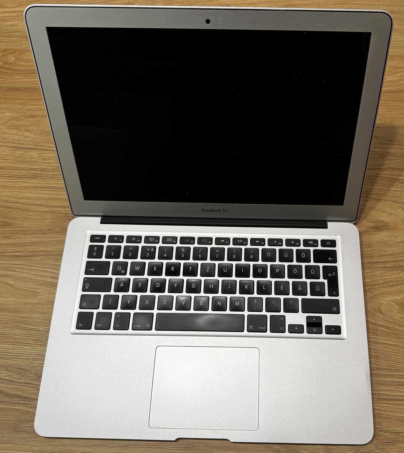 13" MacBook Air (2015 eleje) - 1.6GHz Core i5, 8GB RAM, 128GB SSD megkímélt állapot - HardverApró