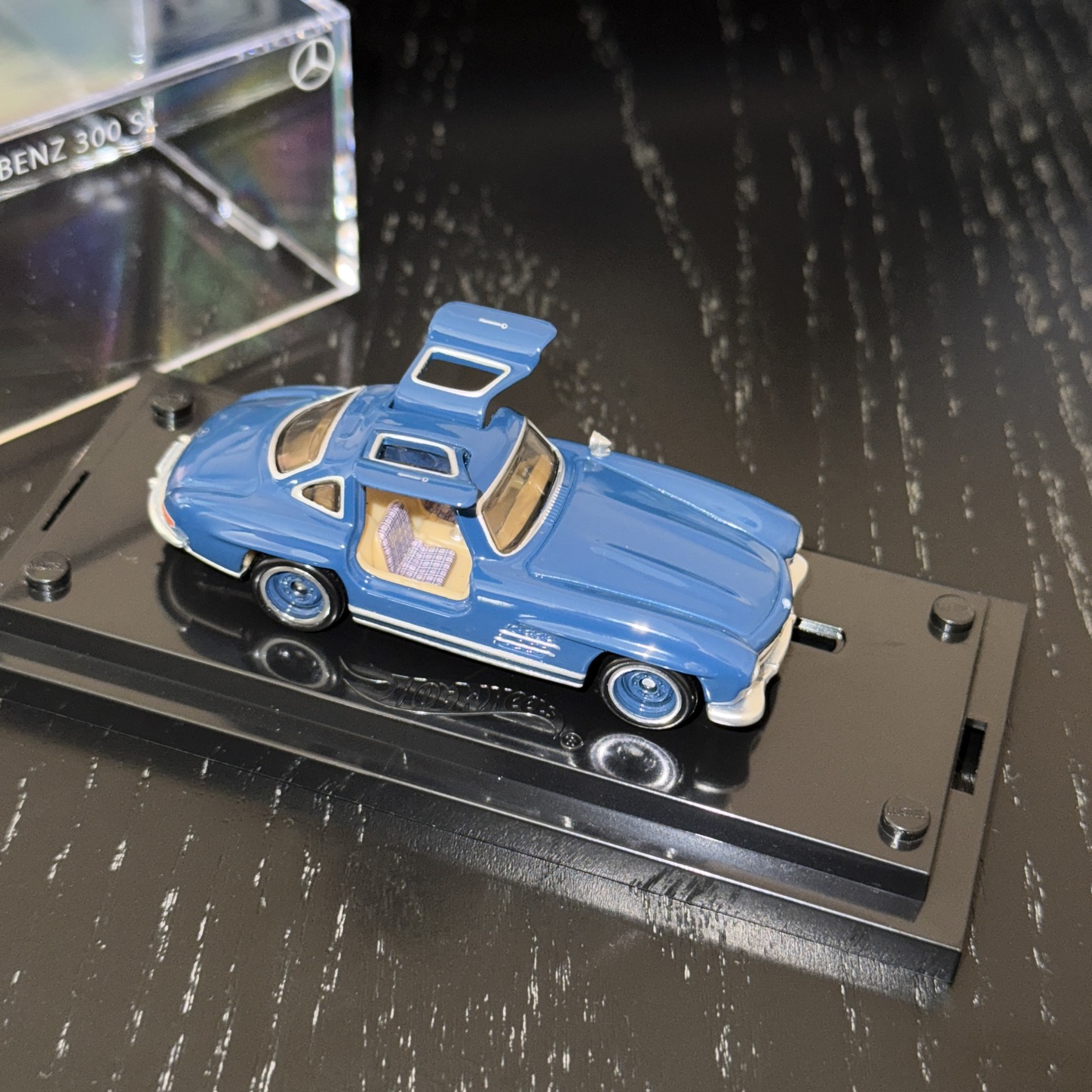 Hot Wheels Mercedes Benz 300 SL Mattel Brick Shop (+ 1:64 modell ...