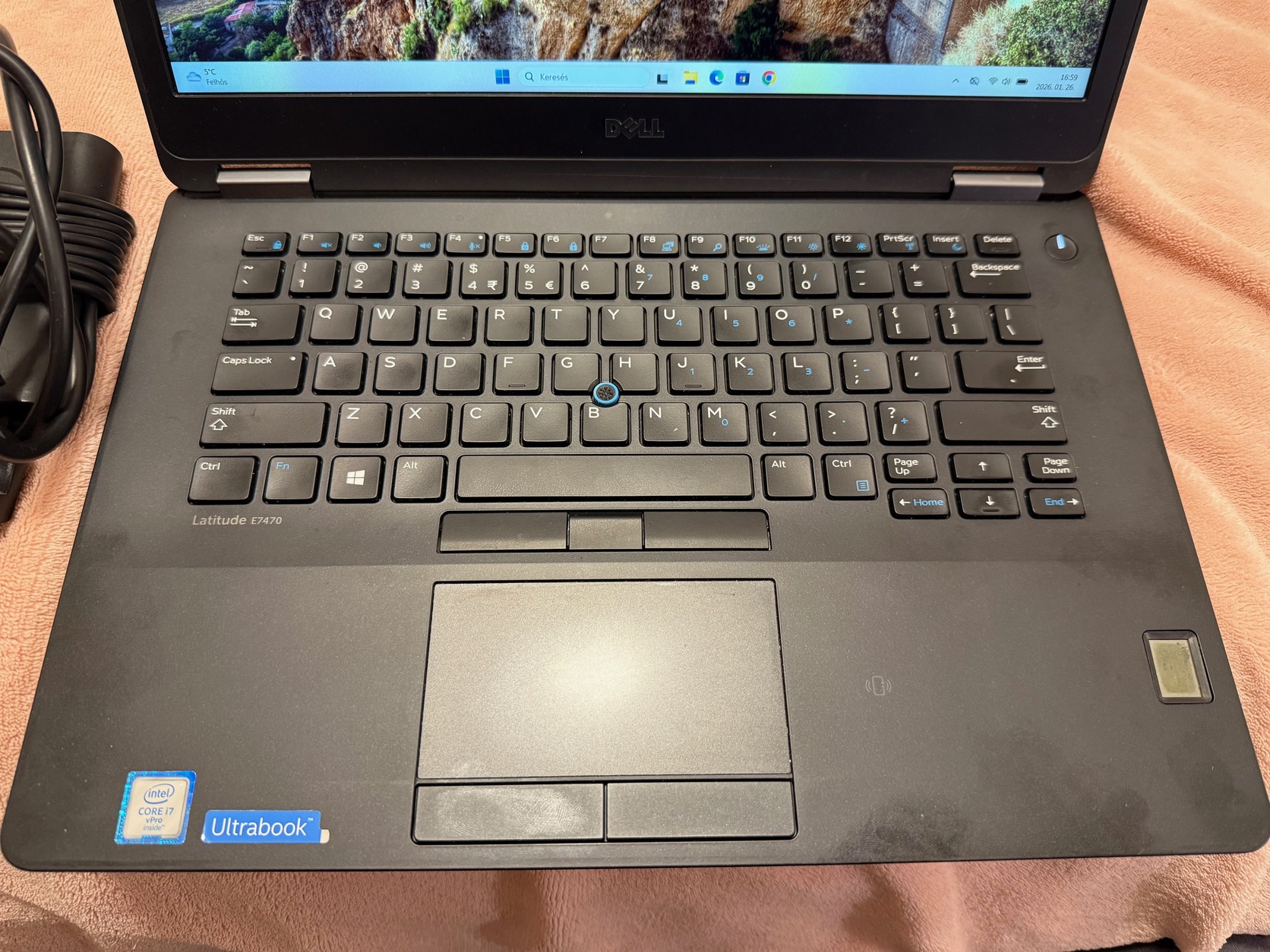 Dell Lattitude E7470, i7-6600u, 8GB DDR4, 512 m2 sata ssd, 94%-os akku ...