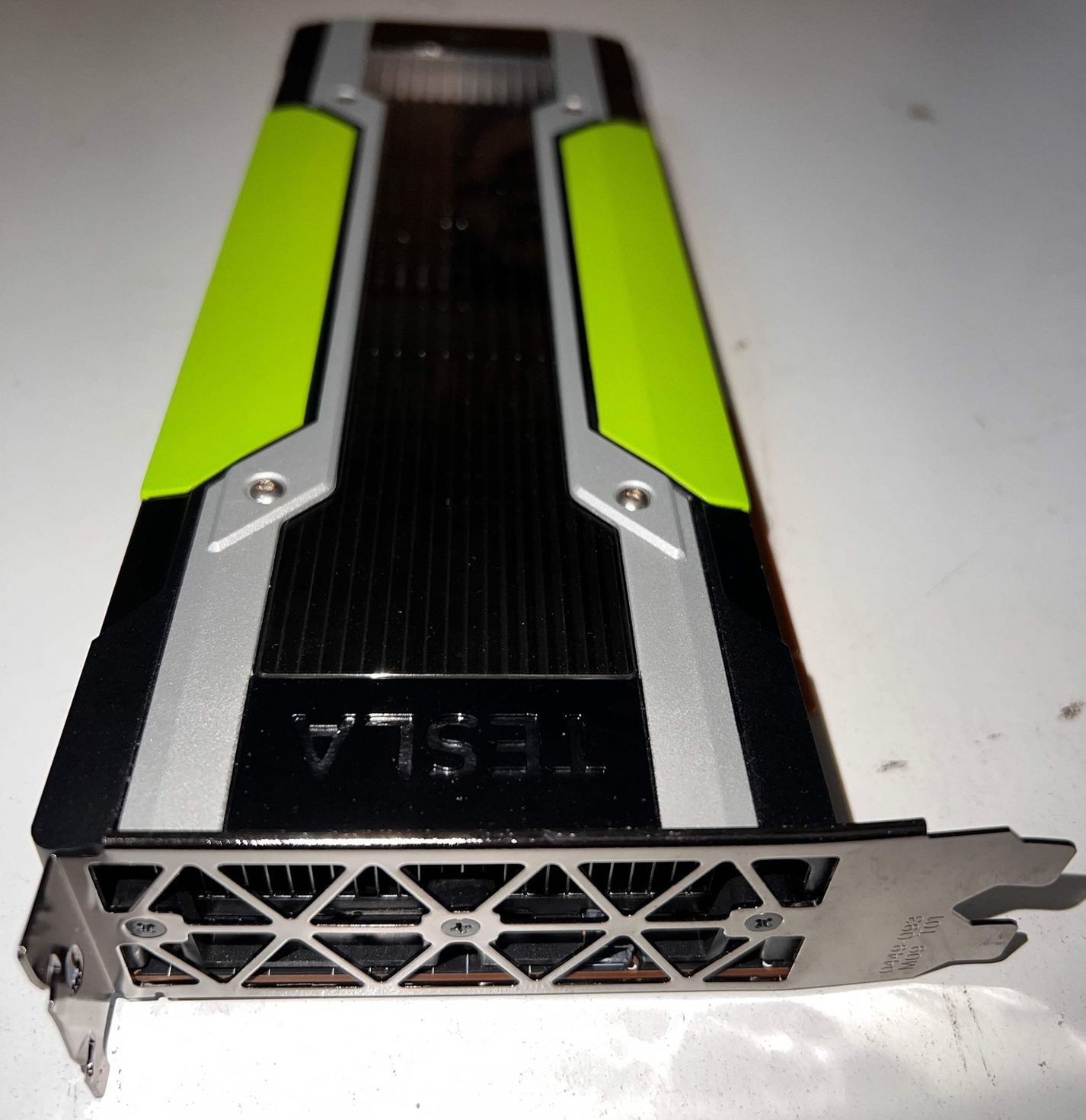 nvidia tesla m60--16gb-os pci-e videókártya legenda-.30e ft - HardverApró