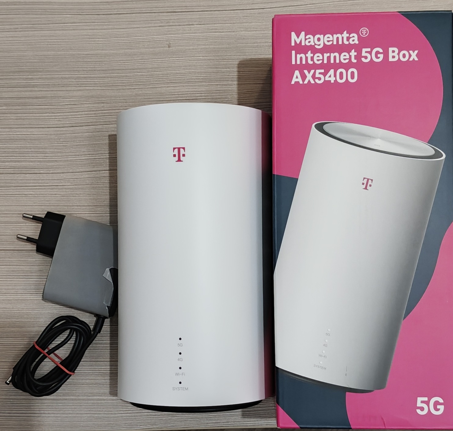 Magenta (Xiaomi) 5G CPE Pro WiFi 6 AX5400 Mesh Gigabit router - HardverApró