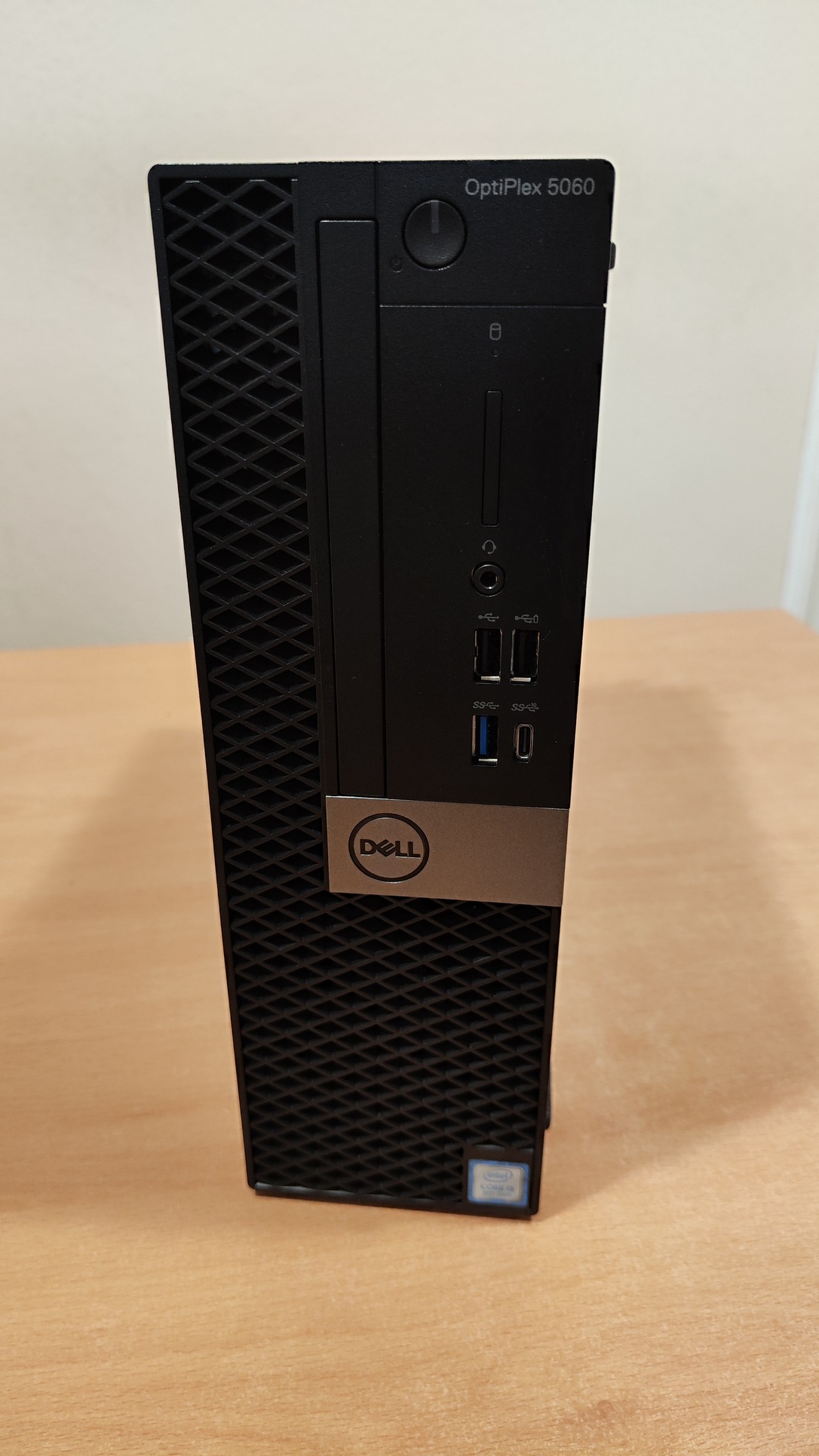 Dell 8. Gen. i3-i5-i7 CPU / 8-16GB DDR4 / 256-512 GB NVMe + Win 11 + 1 ...