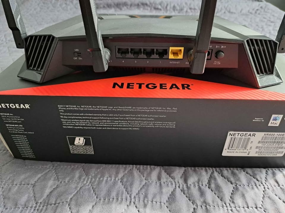 NETGEAR XR500 Nighthawk Pro Gaming Router DumaOS 3 - HardverApró