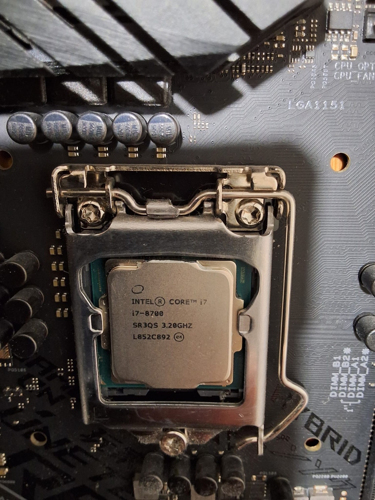 Intel Core i7-8700 6-Core 3.2 - 4.6GHz - HardverApró