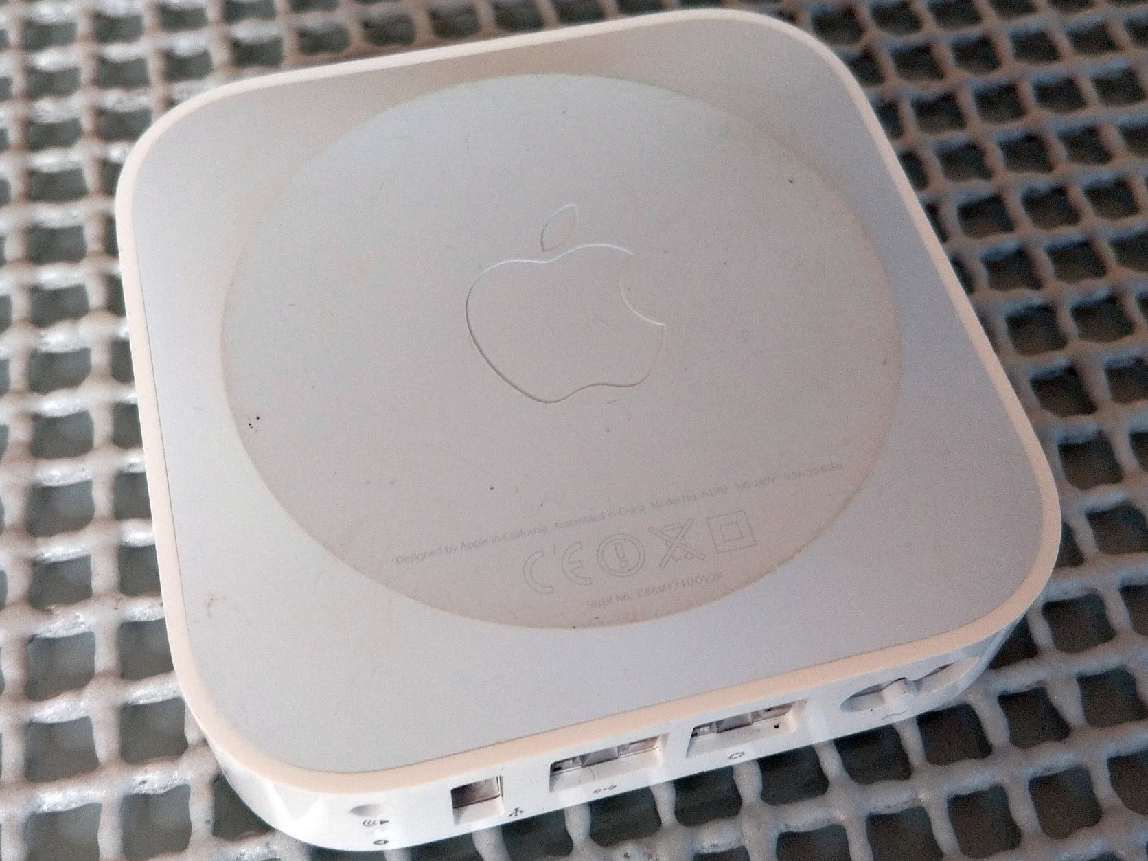 Apple AirPort Express 802.11n 2nd Gen A1392 Router AirPlay 2 USB Sound ...