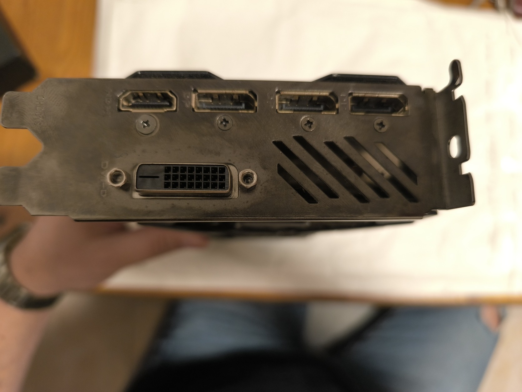 Gigabyte GTX 1070 Ti (HIBÁS!!!) - HardverApró