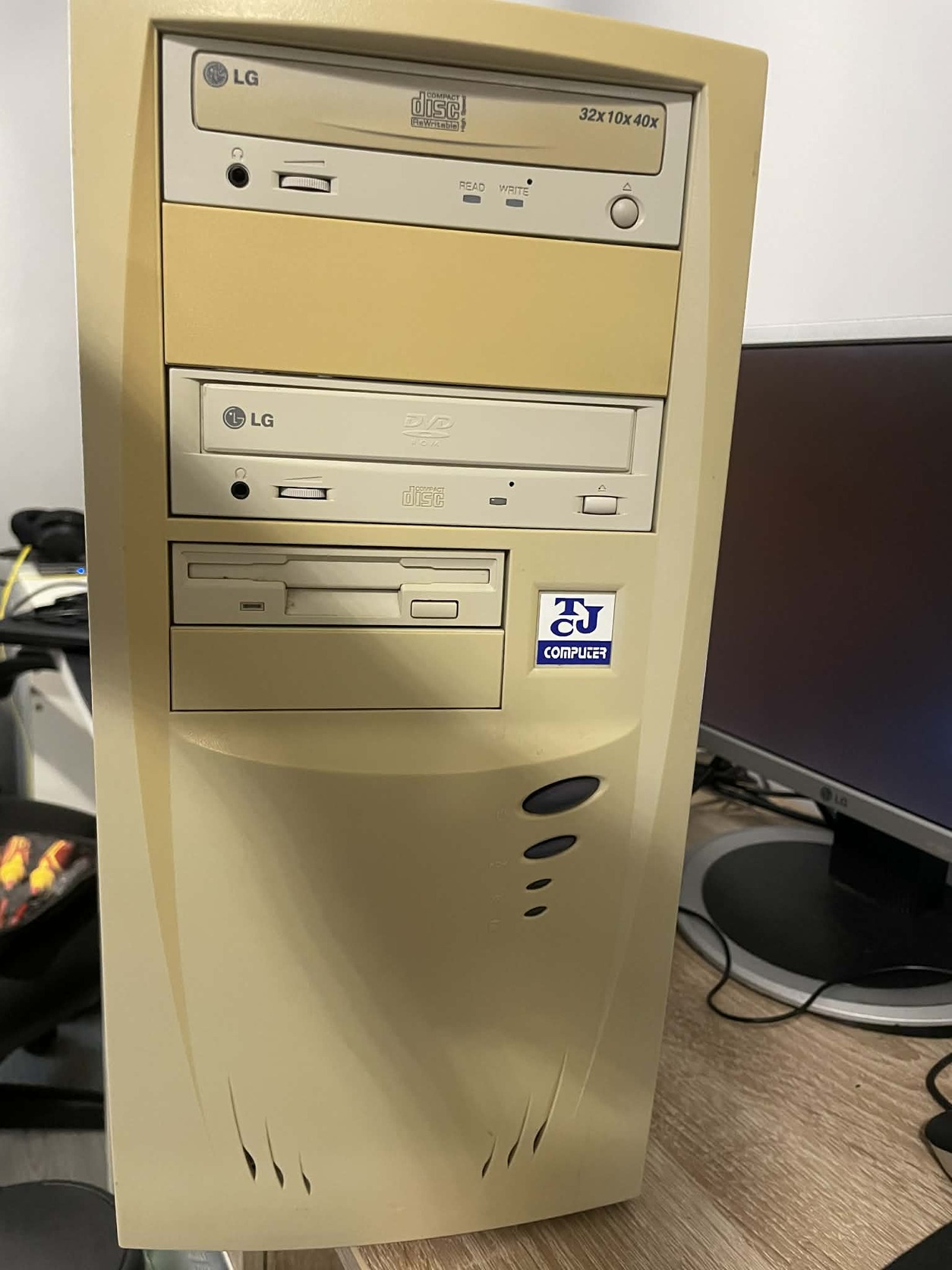 RETRO PC PENTIUM 4 WINDOWS 98 SOUND BLASTER MX400 AGP FLOPPY FULL CLEAN ...