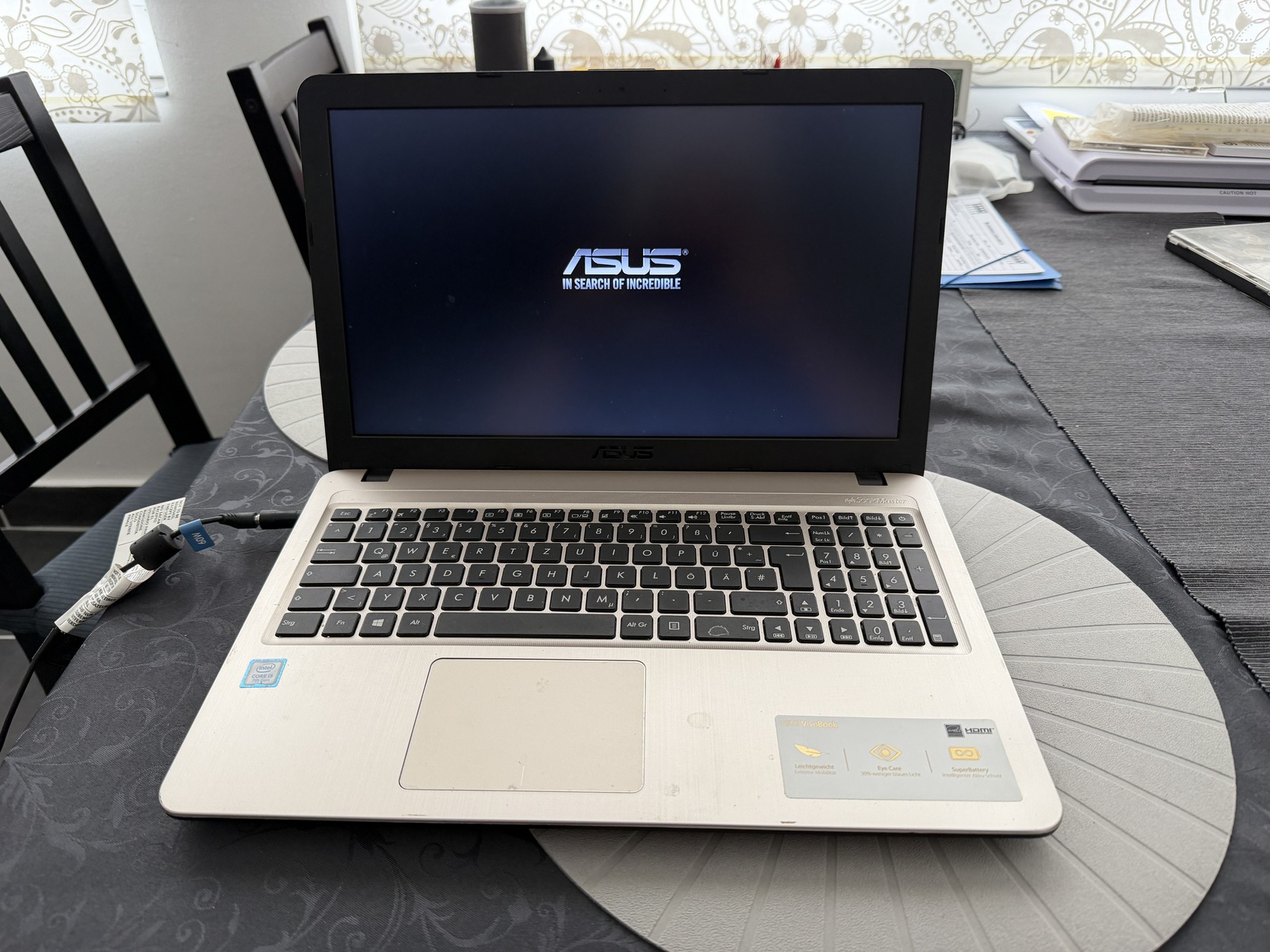 Asus Sonicmaster X540U 15.6 I5 7gen. laptop - HardverApró