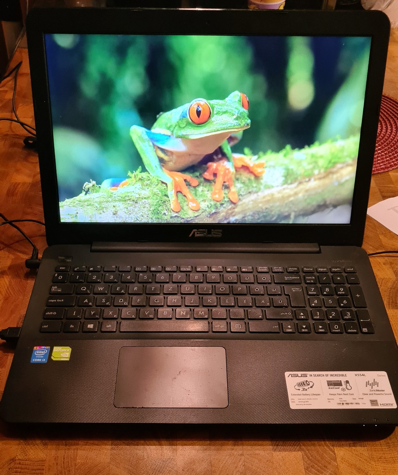 ASUS X554LJ-XO095D /I3 5010U + 12GB DDR3 + 120GB SSD + GEFORCE 920M ...