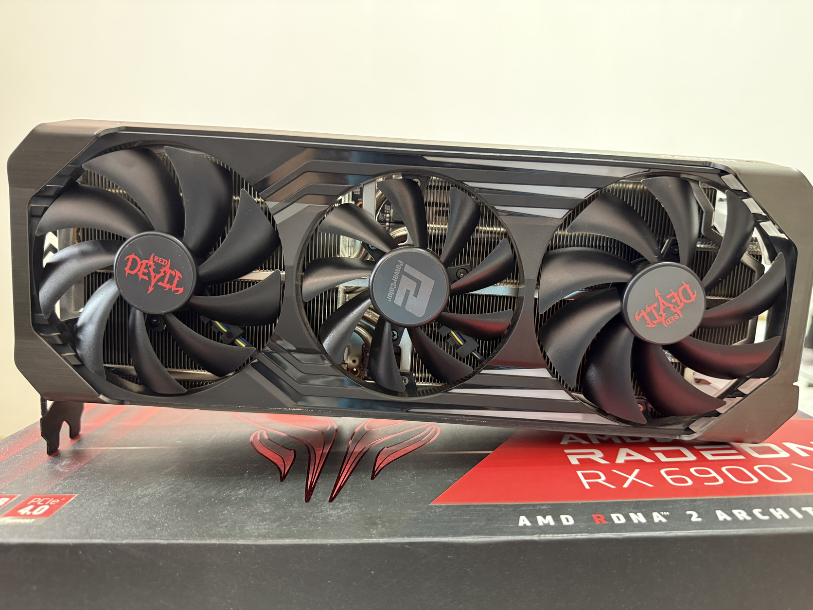 PowerColor Red Devil Ultimate RX 6900 XT - HardverApró