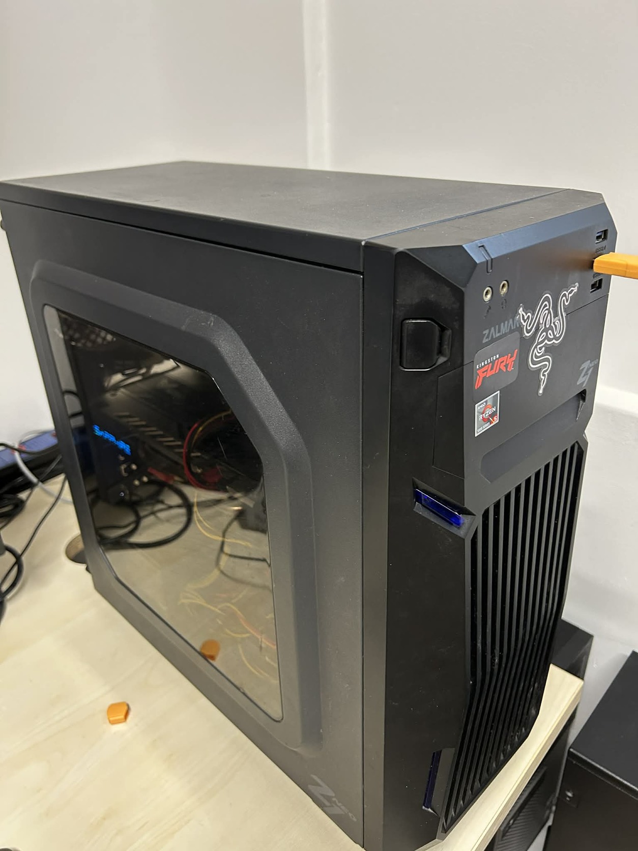 Olcsó Gamer PC - Ryzen 5 - 16gb ddr4 - m2 ssd - rx570 - HardverApró