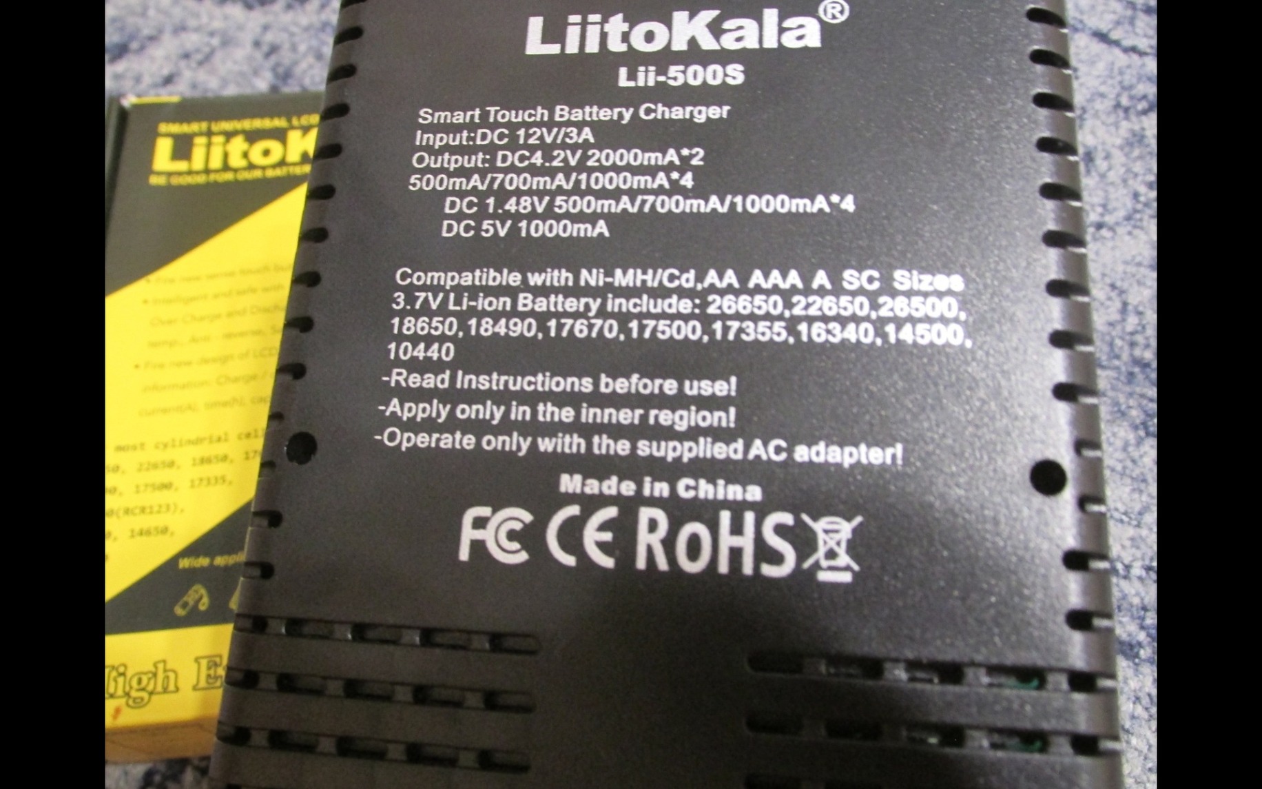 ÚJ! Liitokala Lii-500S LCD Univerzális akku gyorstöltő - HardverApró