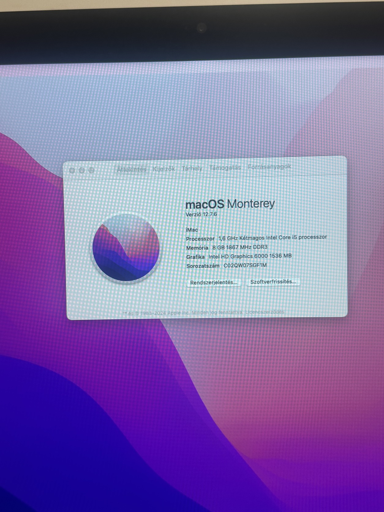 Apple iMac 21,5" 2015 Late / 8GB DDR3 / 1TB HDD / Bill+Egér 6 hó ...