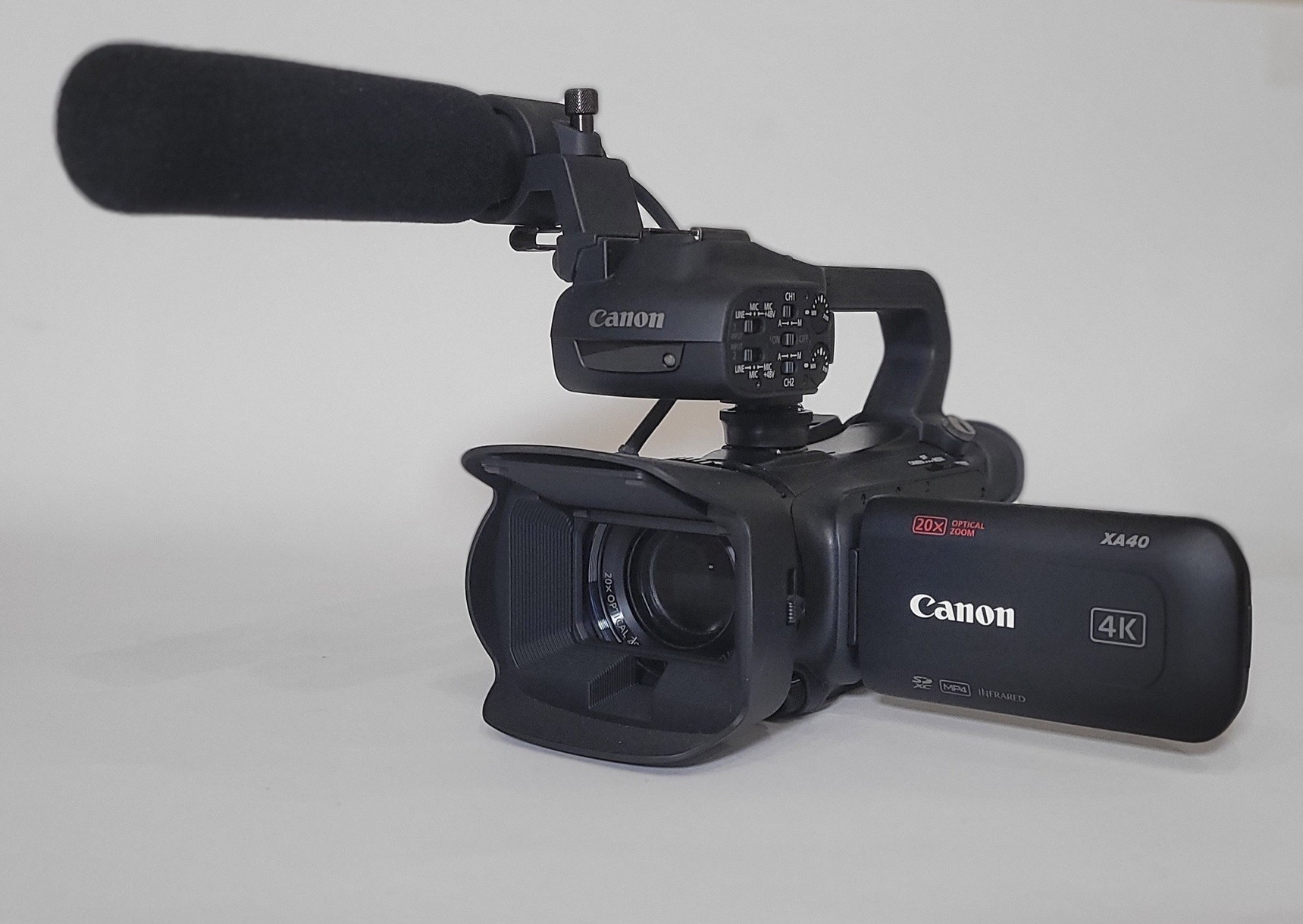 Canon XA40 Ultra HD 4K kamera mikrofonnal - HardverApró