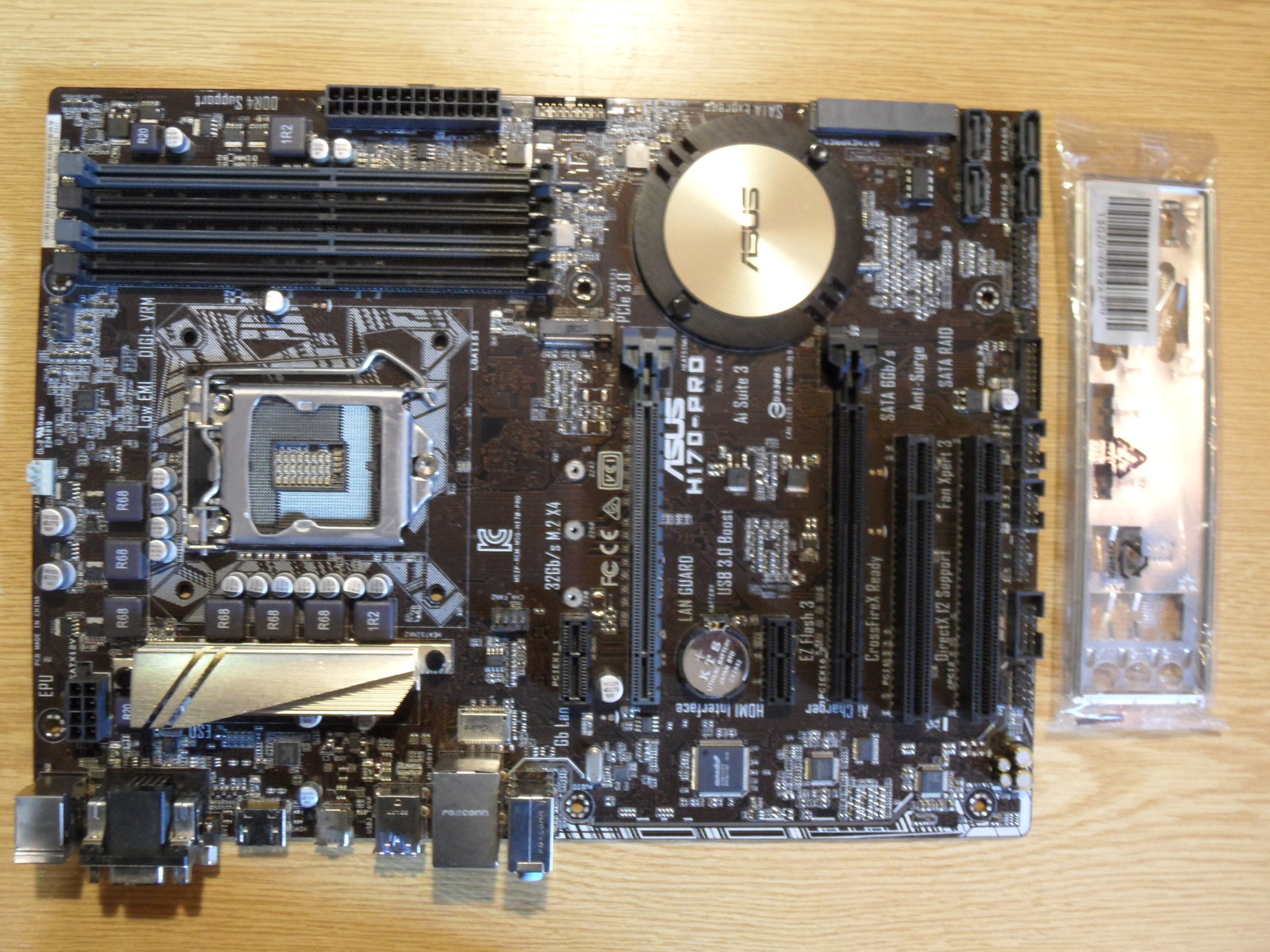 Asus H170 LGA 1151/ 4X DDR4/ Quad CrossFireX/ M.2 SSD/ USB-C - HardverApró