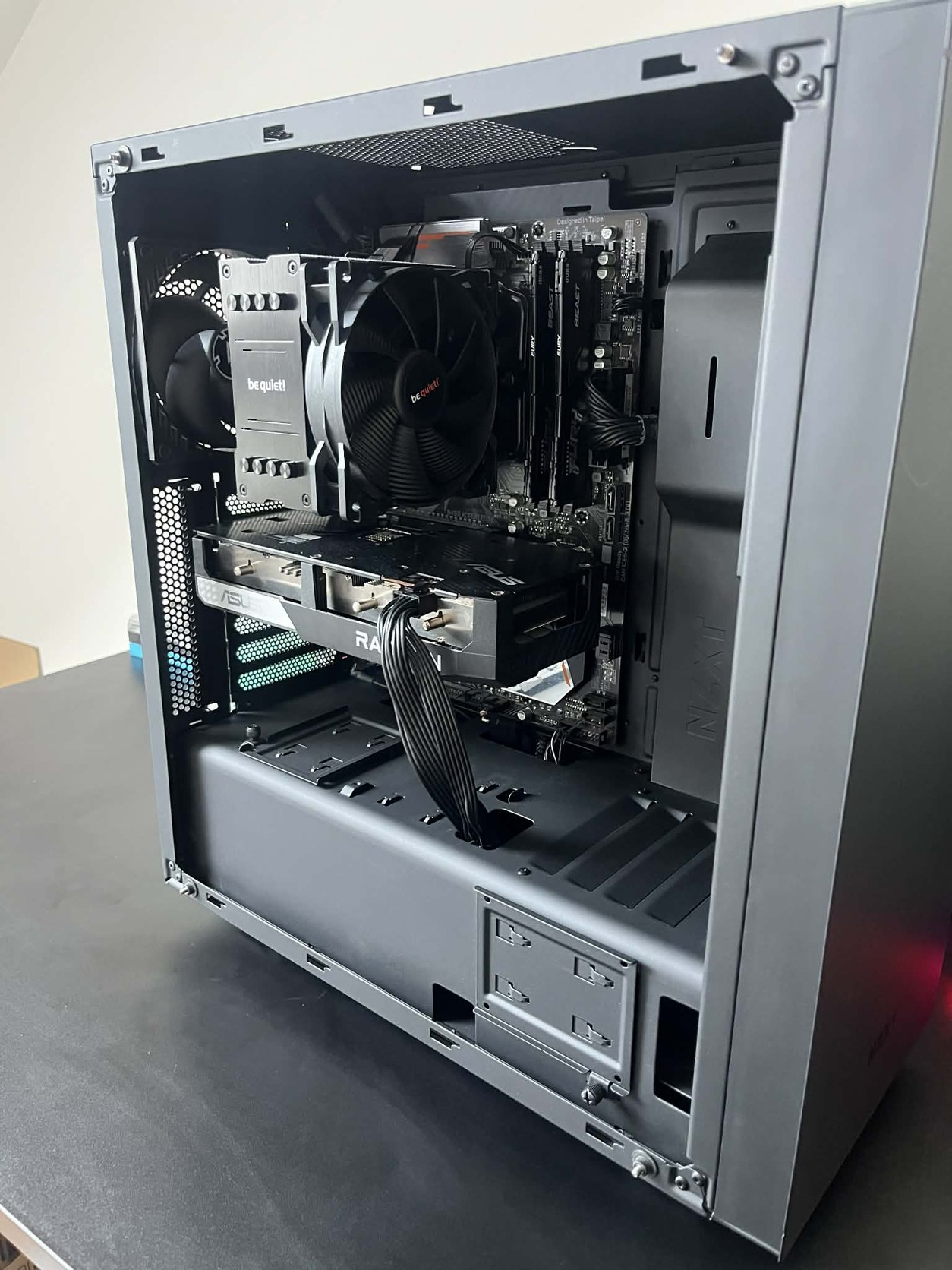 Ryzen 7 5800X + RX 6650 XT Gamer PC / 32GB RAM / 2TB NVMe - HardverApró
