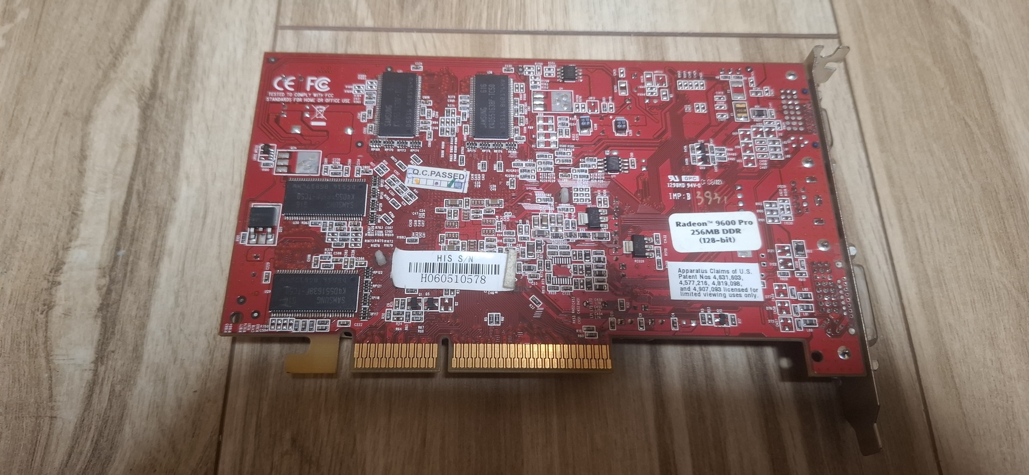 HIS Radeon 9600 XT 256 MB 128 bit, AGP grafikus kártya -- ÁPRILIS 13 ...