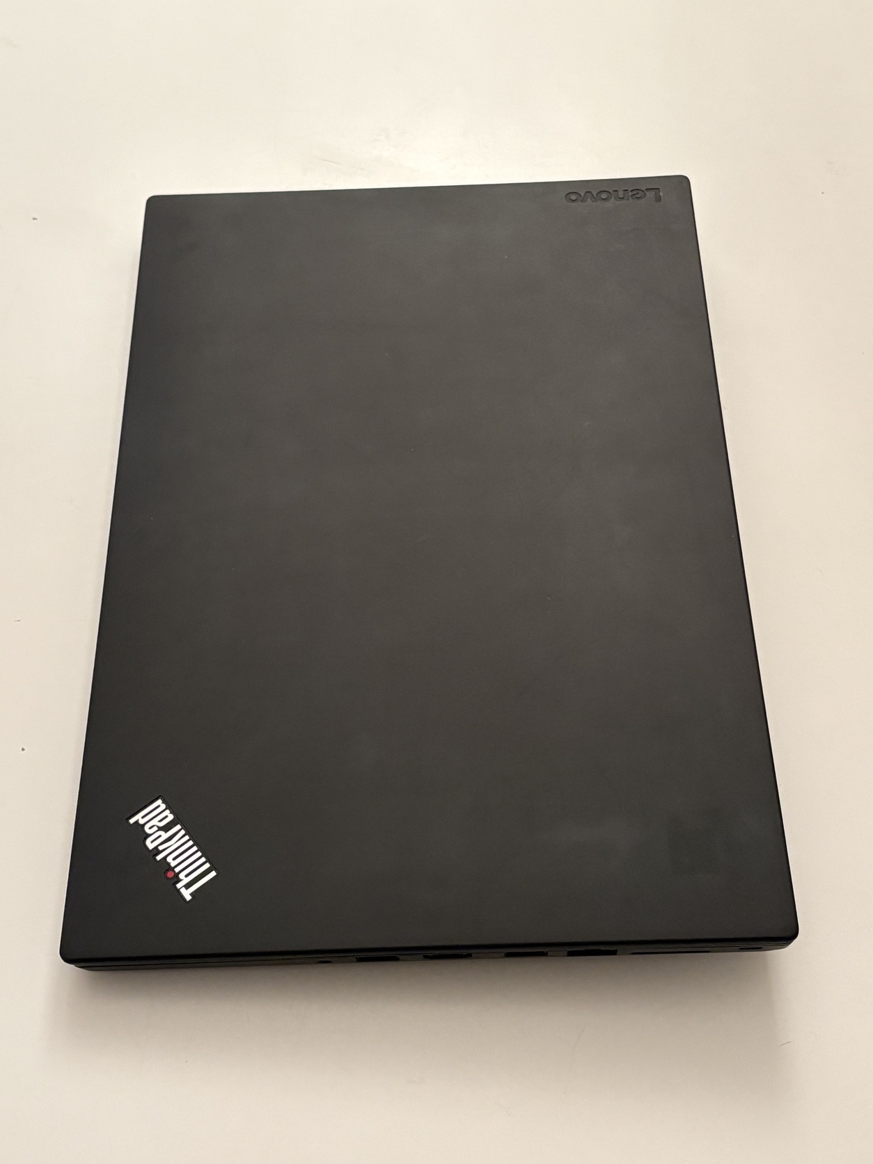 Lenovo Thinkpad T480: 32GB RAM, 2TB SSD, Dual-pipe hűtés - HardverApró
