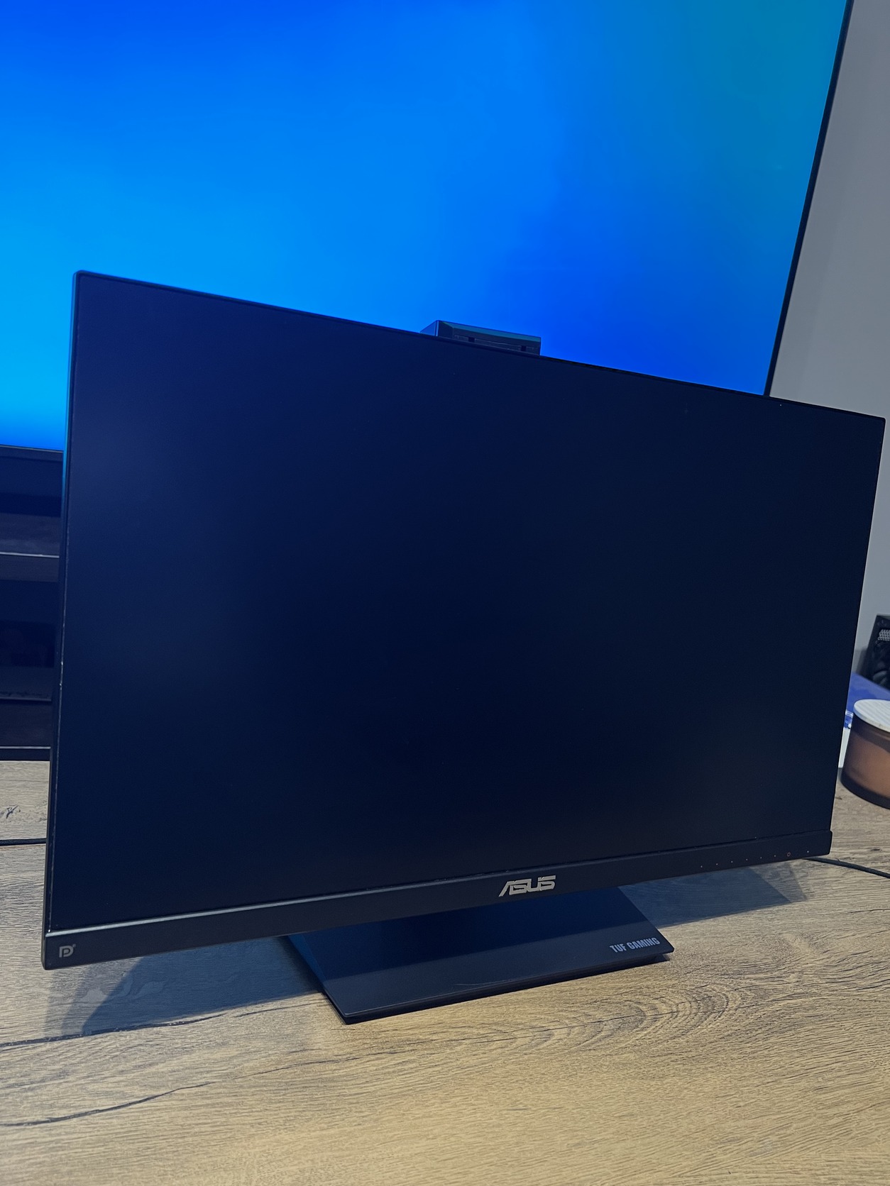 ASUS TUF Gaming monitor 24 / 144Hz / 1ms - HardverApró