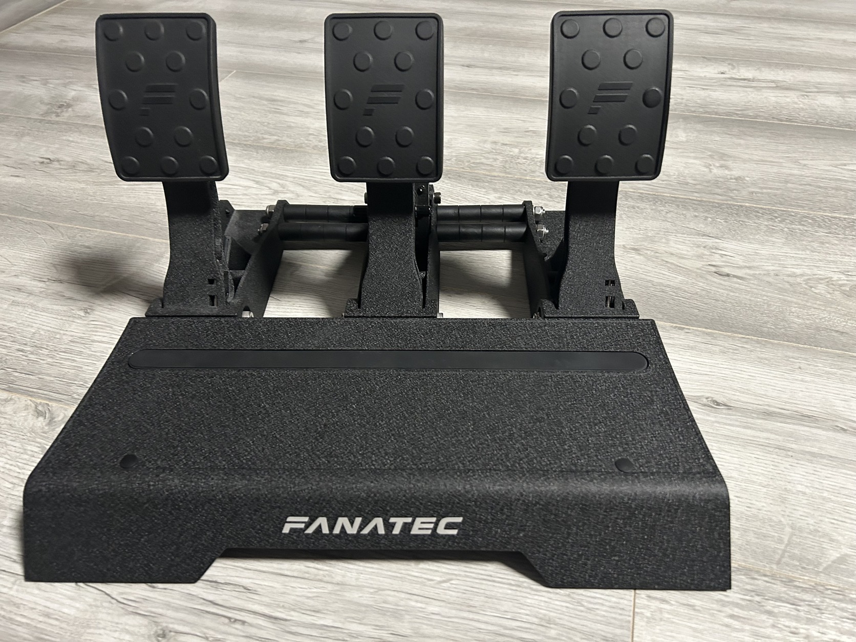 Fanatec DD Pro (8Nm) McLaren Gt3 , CSL ELITE PEDALS V2 + Next Level Gt ...
