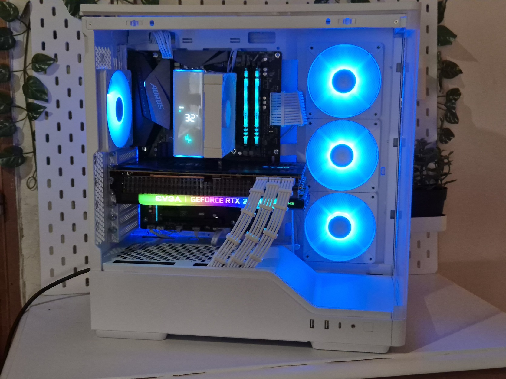 1440p GAMER PC / RTX 3080 10Gb / Ryzen 7 5700 / 32GB RAM / 1 TB SSD ...