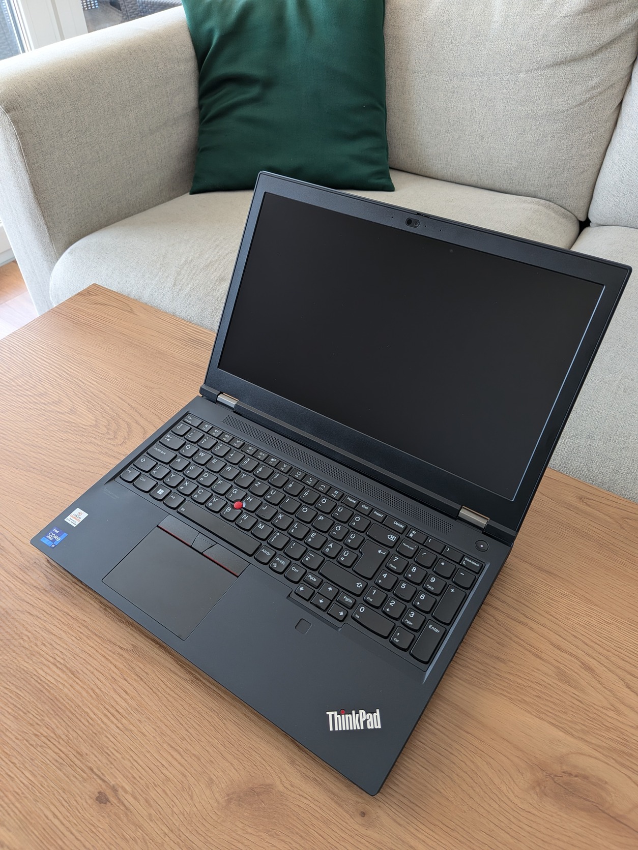 Újszerű Lenovo Thinkpad P15 G2 (Gen 2) UHD Intel Core i9-11950H Nvidia ...