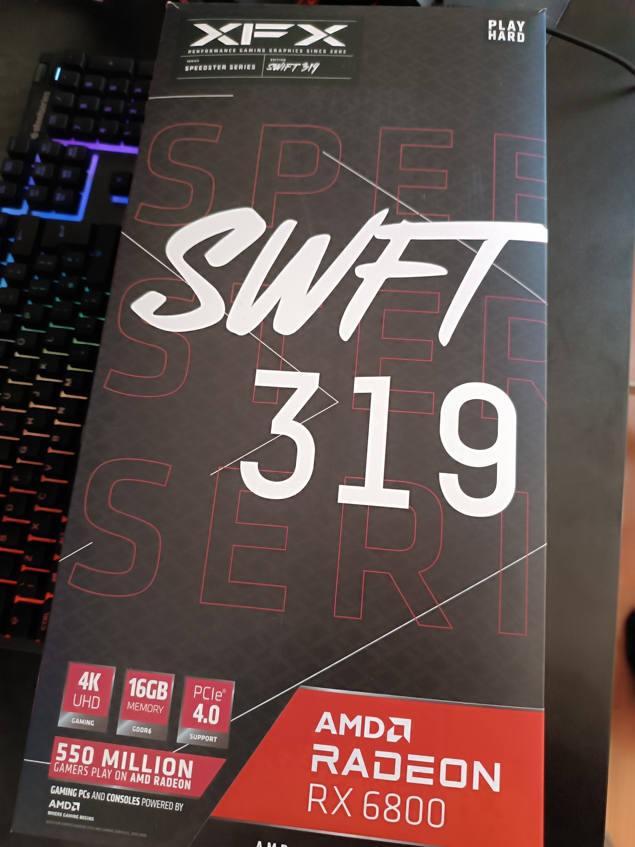 XFX RX6800 - HardverApró