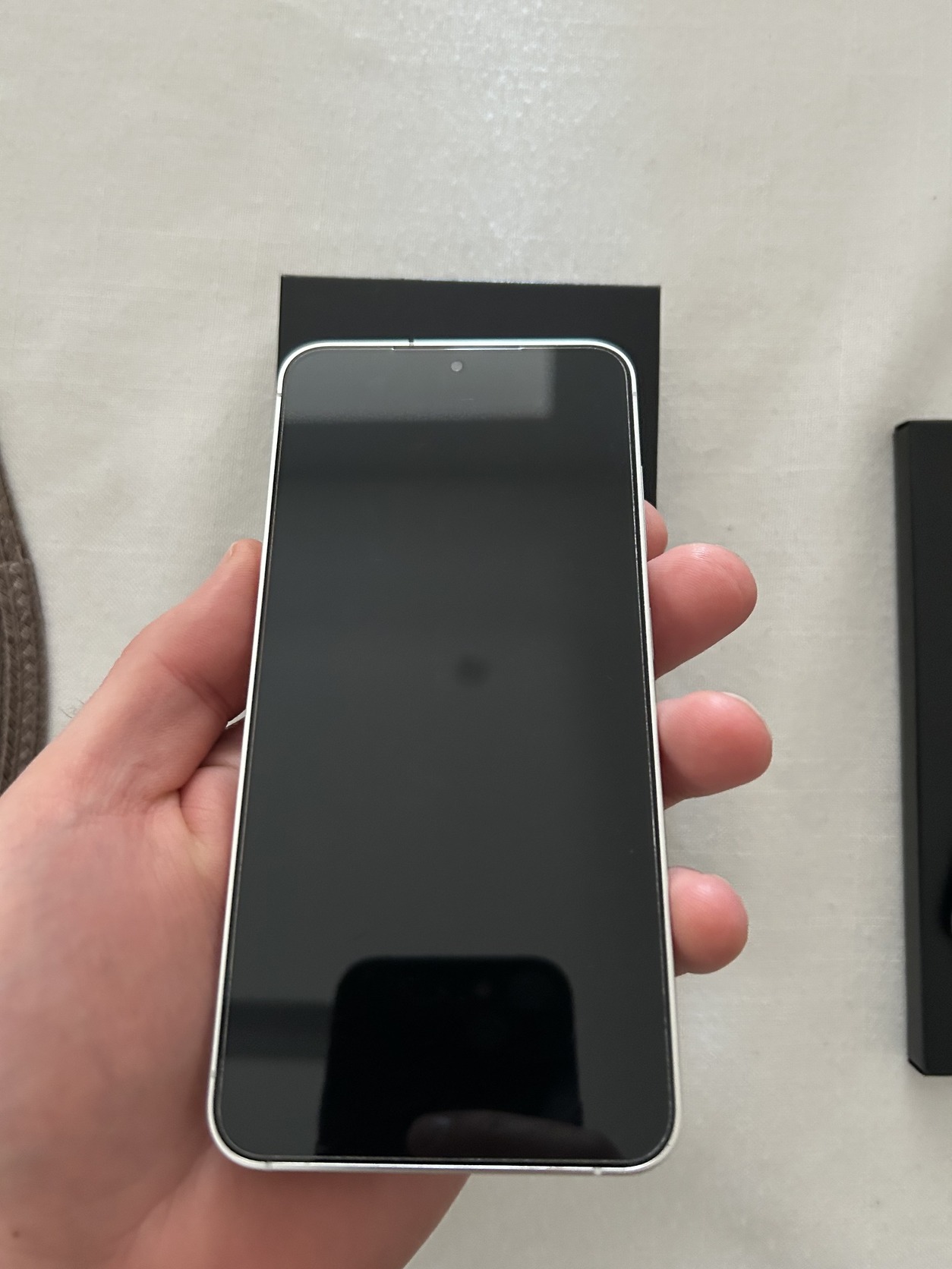 Samsung Galaxy S24 128GB Marble gray - Garanciális - HardverApró