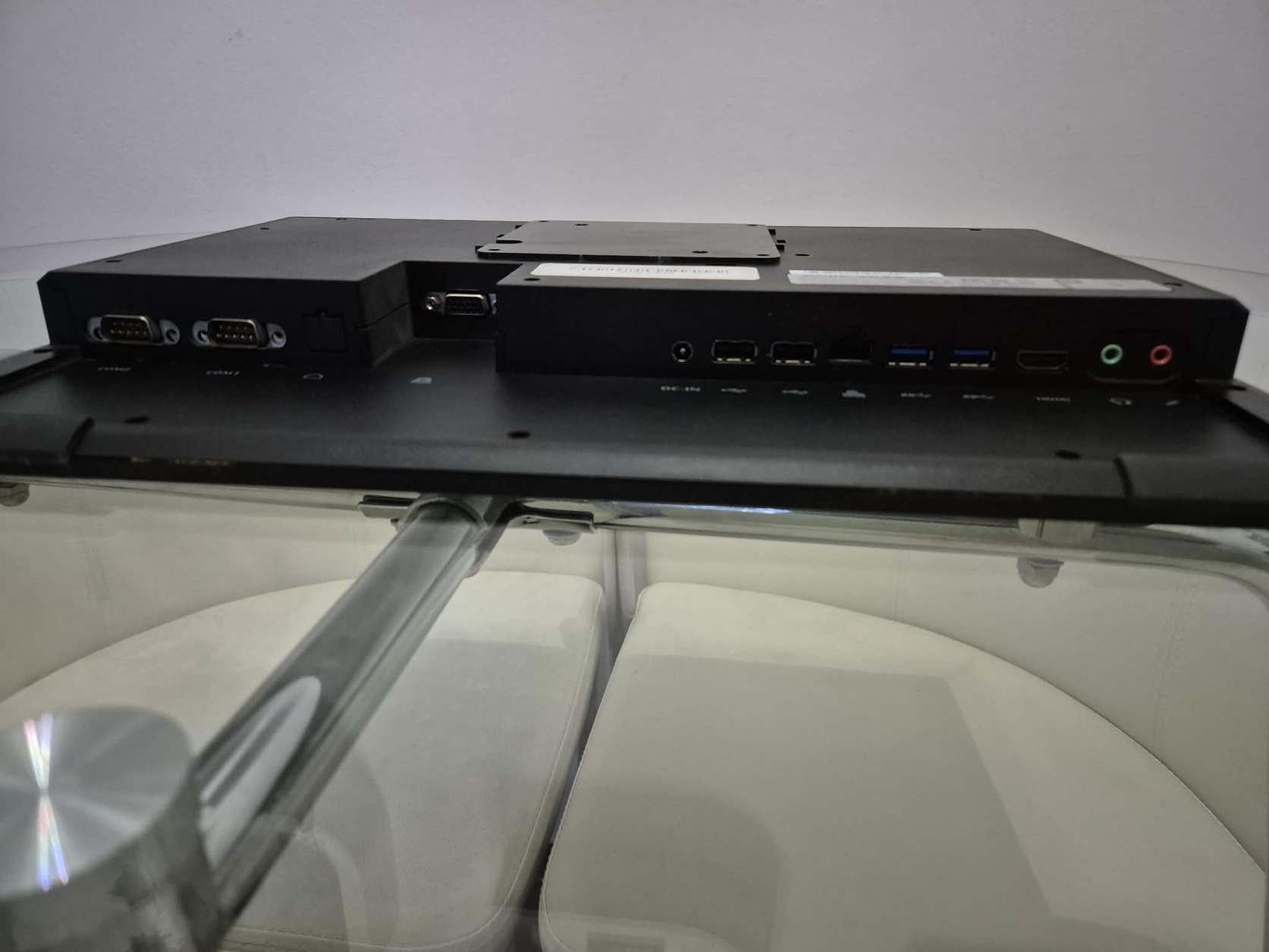 Shuttle P52U AIO Touchscreen - HardverApró