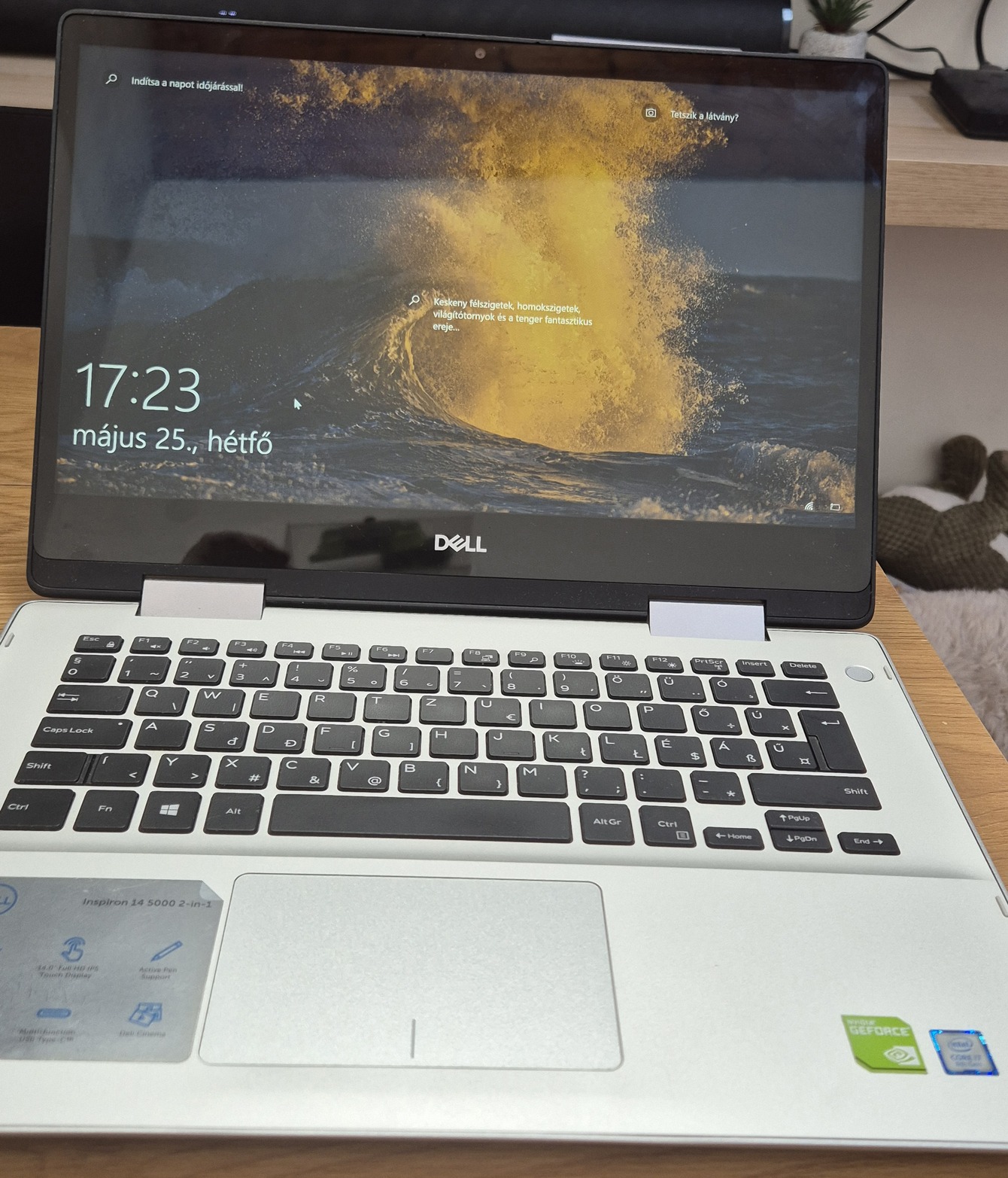 Dell Inspiron 5482 2-in-1 (14" FHD Touch / i7-8565U / 16GB RAM / 512GB ...