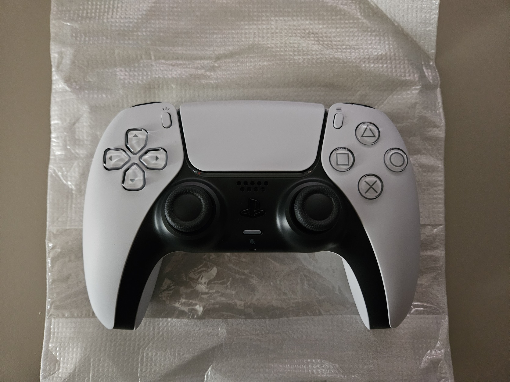 Playstation 5 DualSense kontroller vadonat új - HardverApró