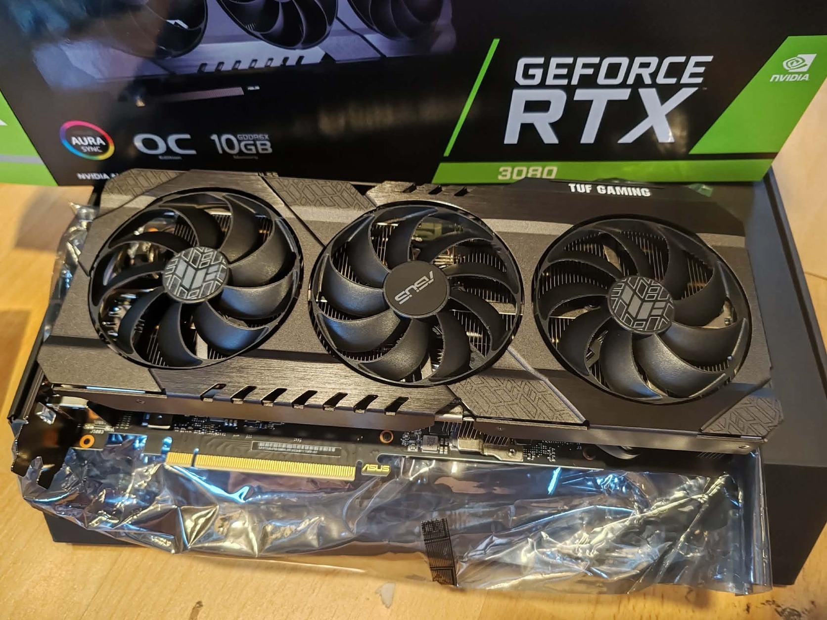 ASUS TUF Gaming GeForce RTX 3080 10GB OC GDDR6X 320bit LHR dobozos, 1 ...