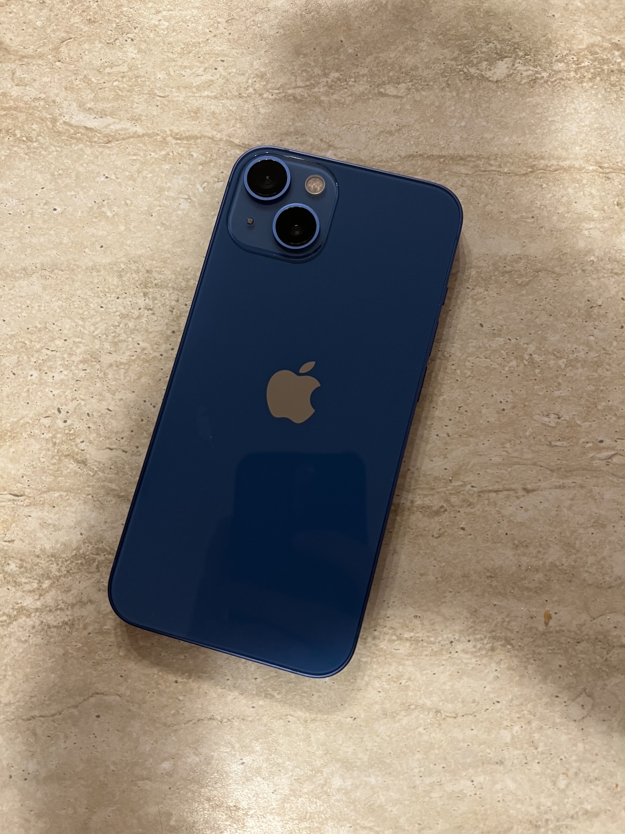 iPhone 13 128GB Kék - kishibás - HardverApró