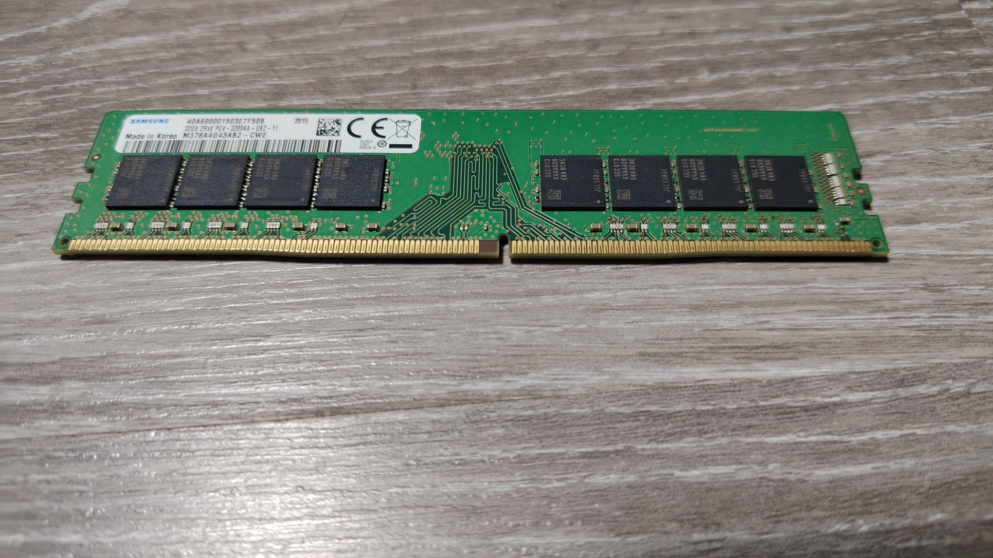 Samsung 32GB DDR4 3200MHz RAM (M378A4G43AB2-CWE) - HardverApró