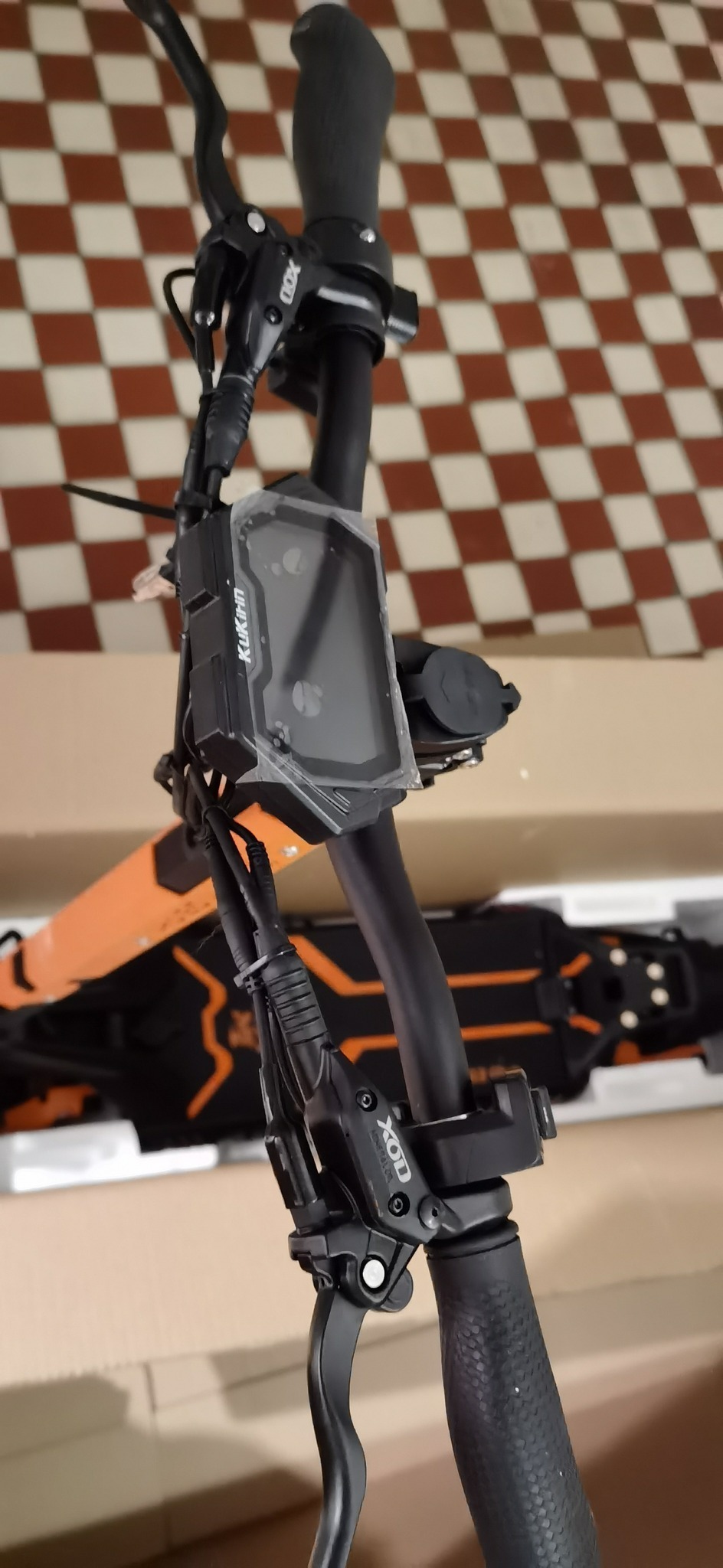 Kugoo ( Kukirin ) G3 Pro / szinte új ! 108km benne / hibamentes patika ...