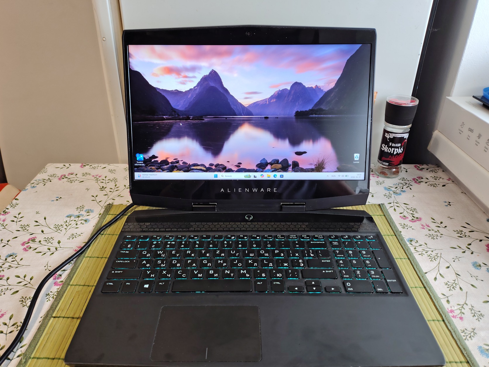 Legolcsóbb 1060! Alienware M15 / i7 8.gen / GTX 1060 - HardverApró